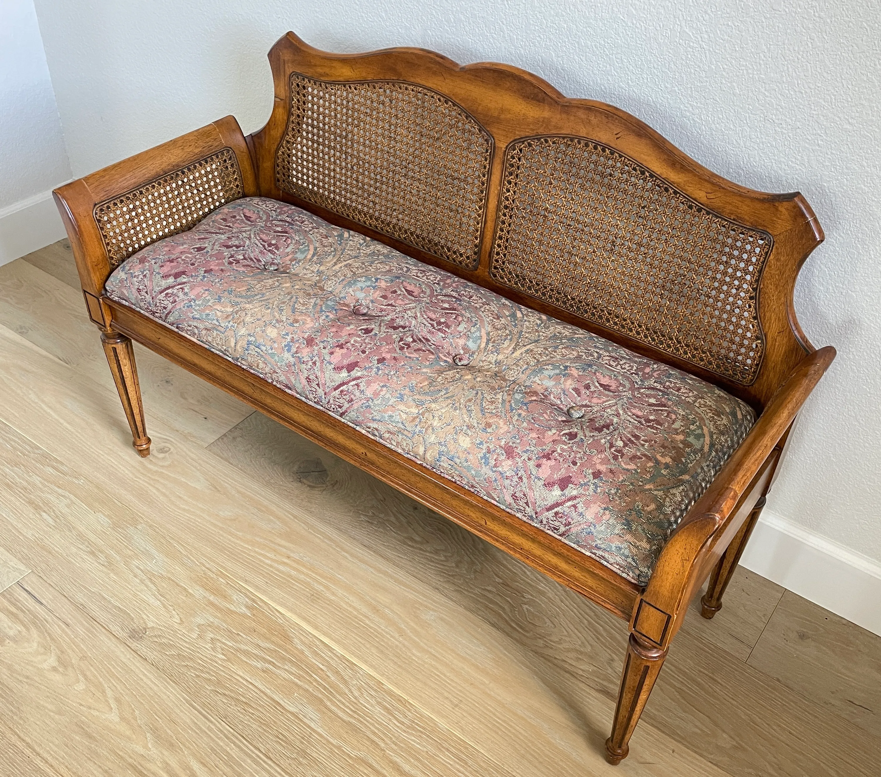 Vintage settee bench store
