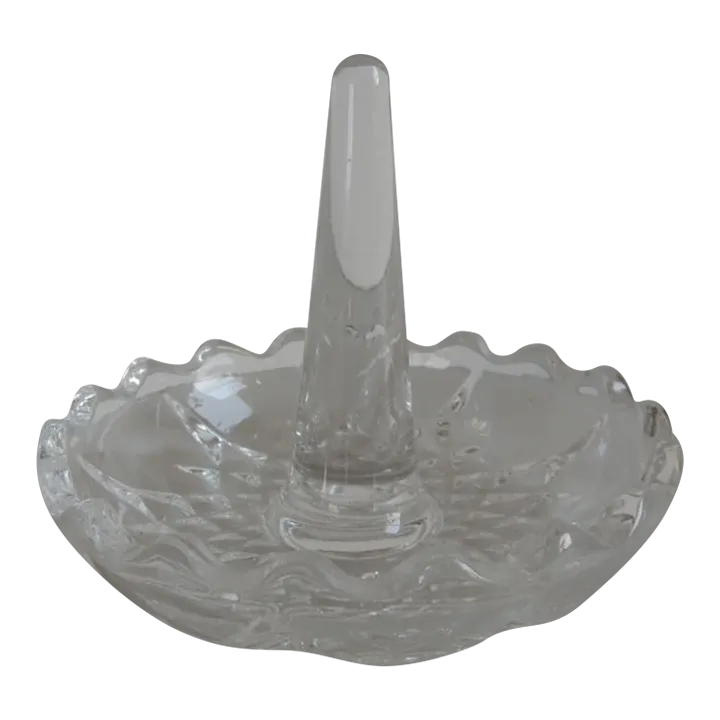 Cut Crystal Ring Holder With Undulating Edges | Chairish