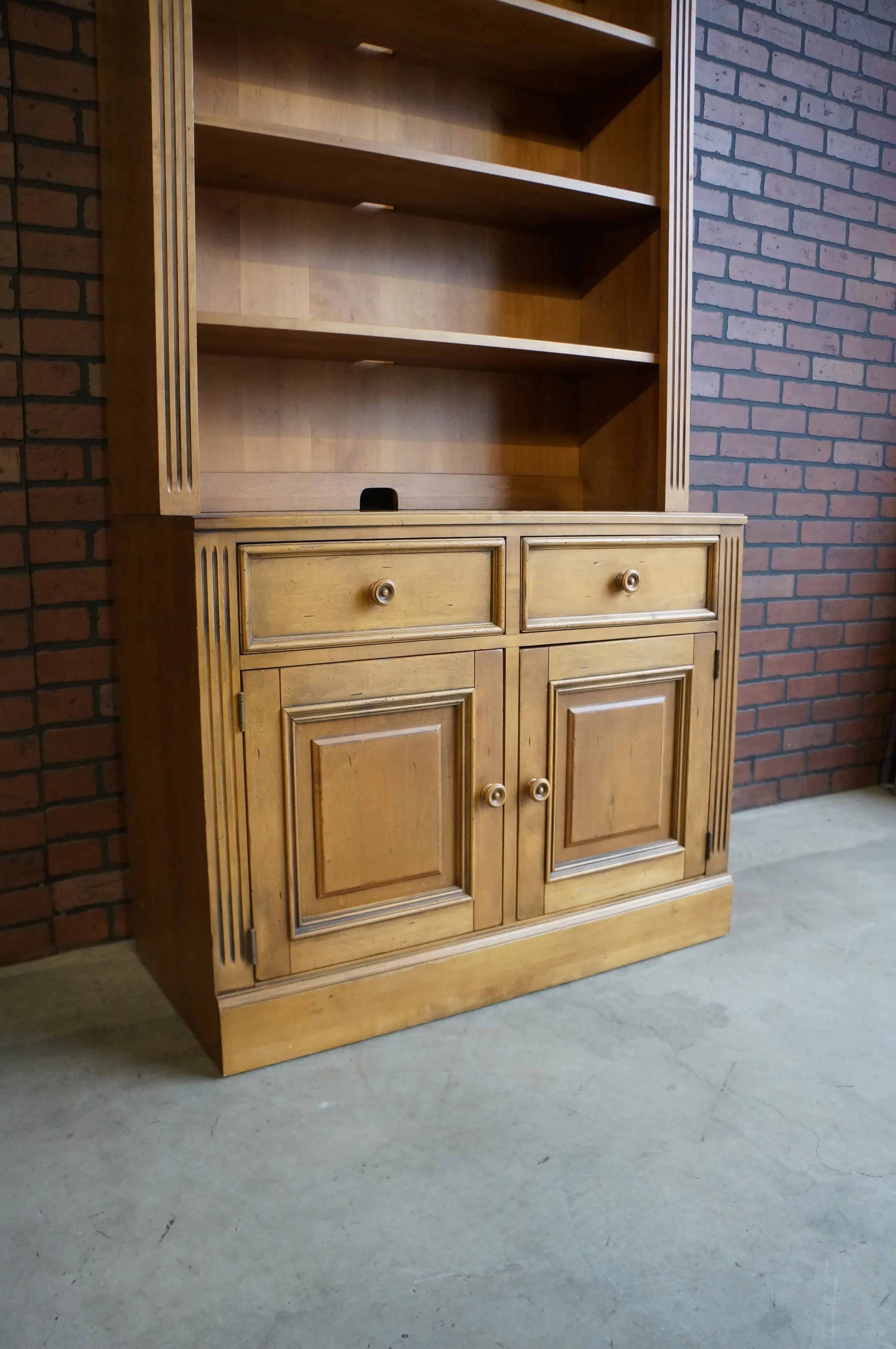 Ethan Allen New Country Bookcase Cabinet