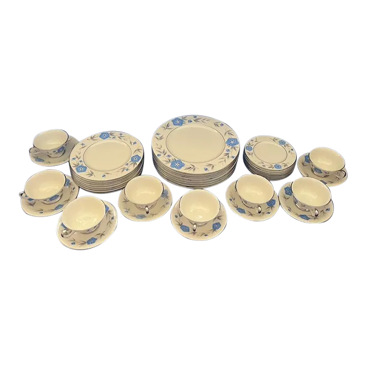 1950s Beatrice by Castleton China Dinnerware Set- 40 Pieces | Chairish