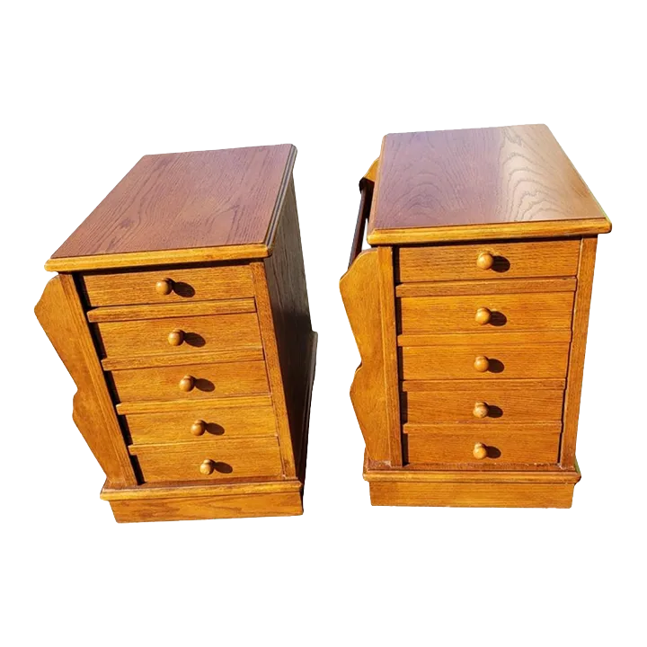 Vintage 3 Drawers Amish Crafted Oak End Tables With Magazine Racks ...