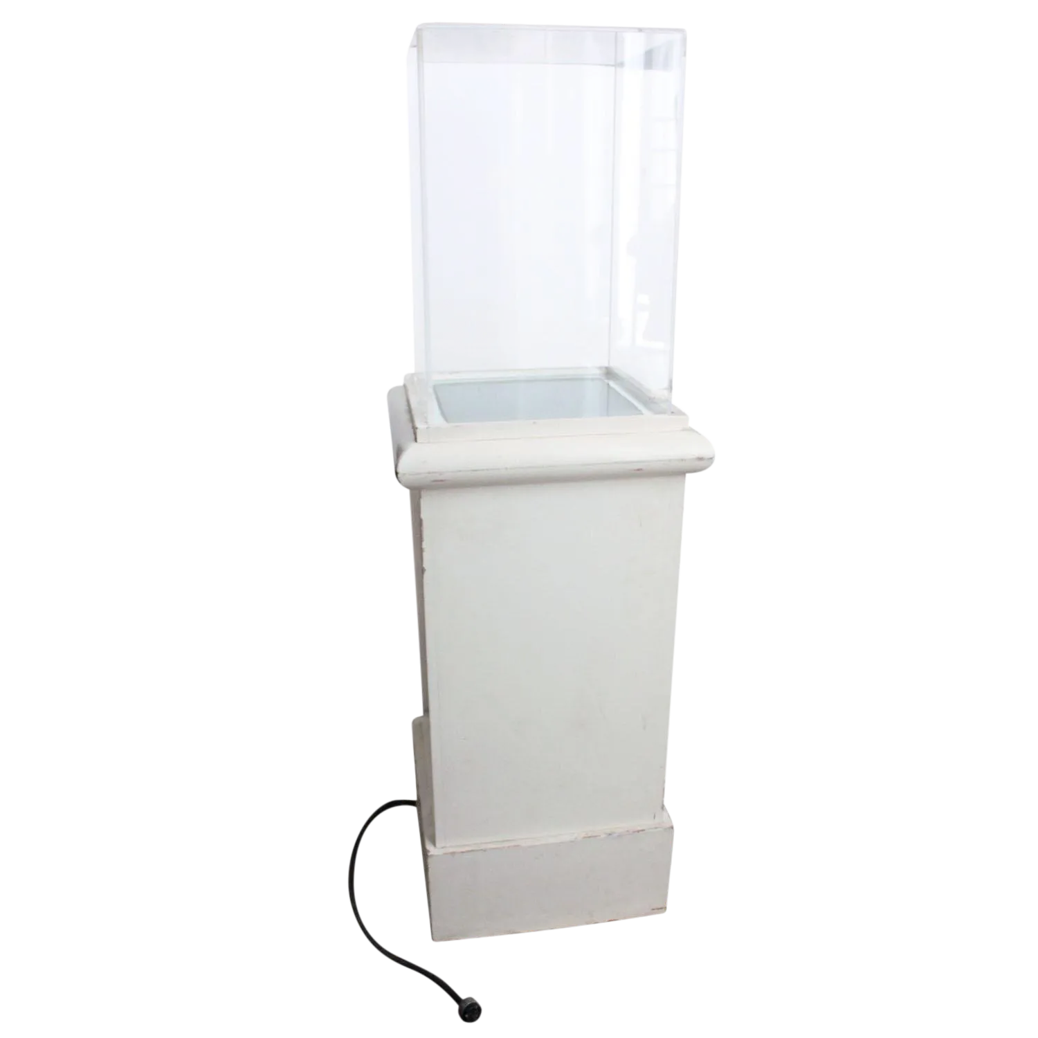 Vintage Plexiglass Display Case | Chairish