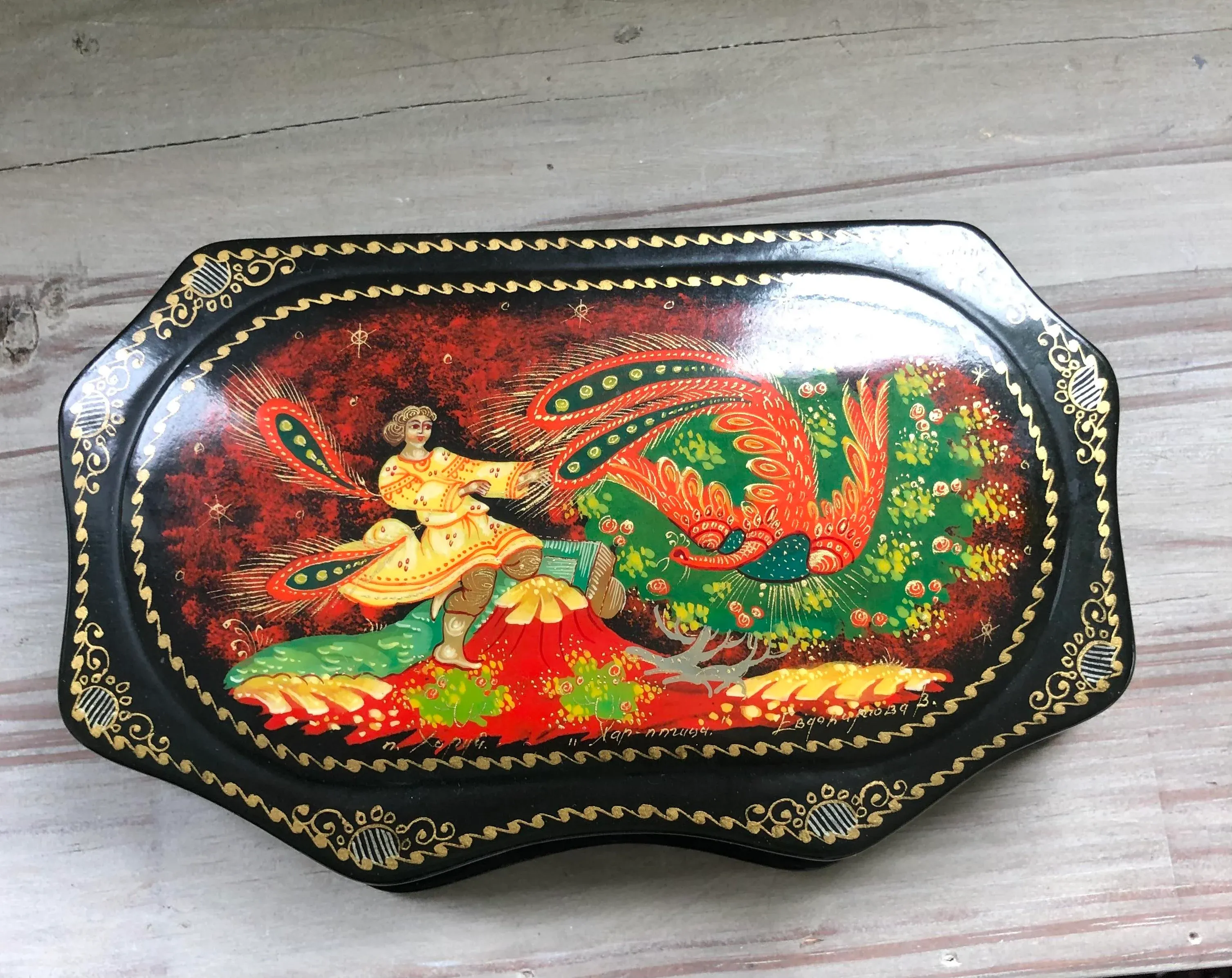 Vintage Russian Lacquer Boxes Russian Lacquer Box / Signed / Lacquered