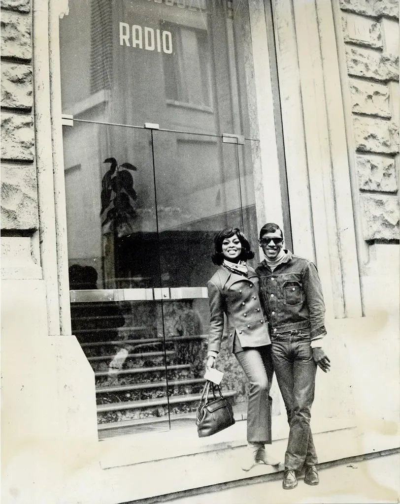Unknown - Portrait of Rocky Roberts and Lola Falana - Vintage Photo ...