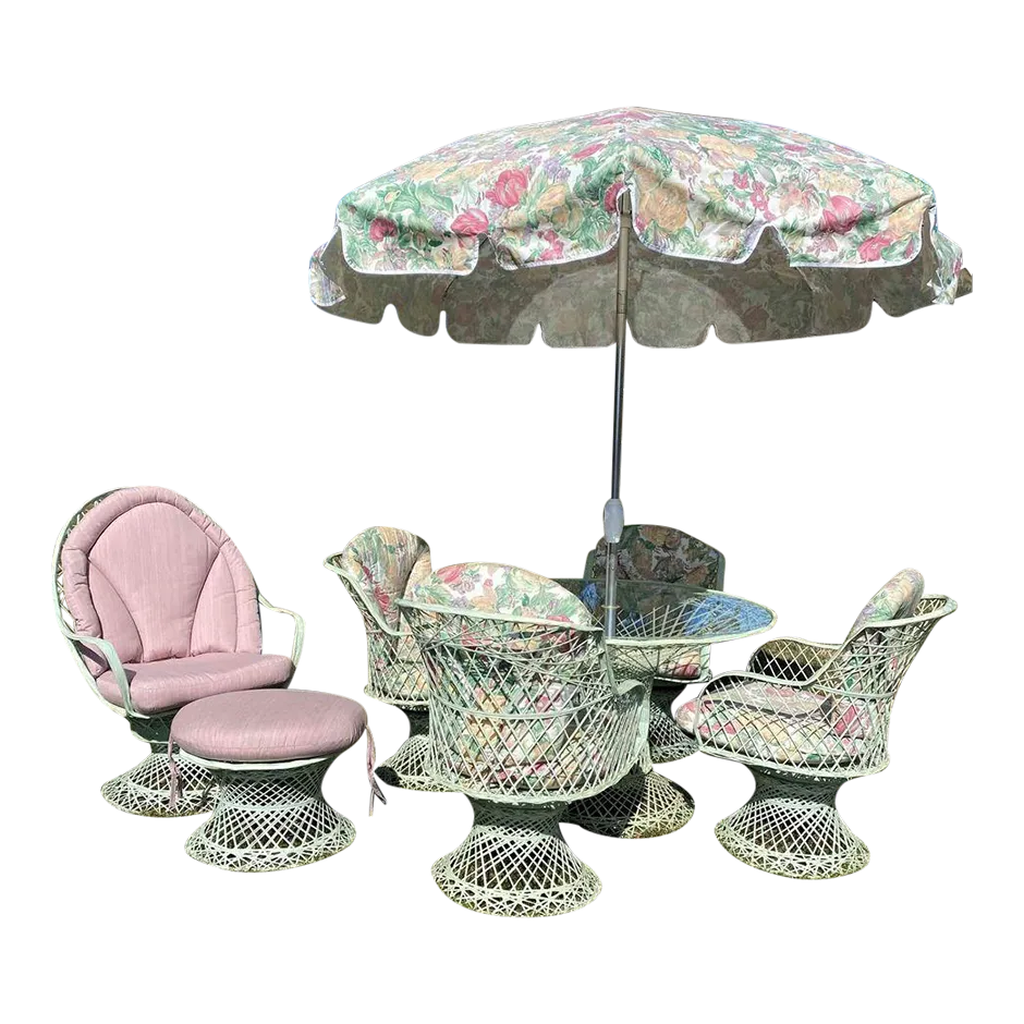 Russel Woodard Spun Fiberglass Patio Set With Umbrella | Chairish