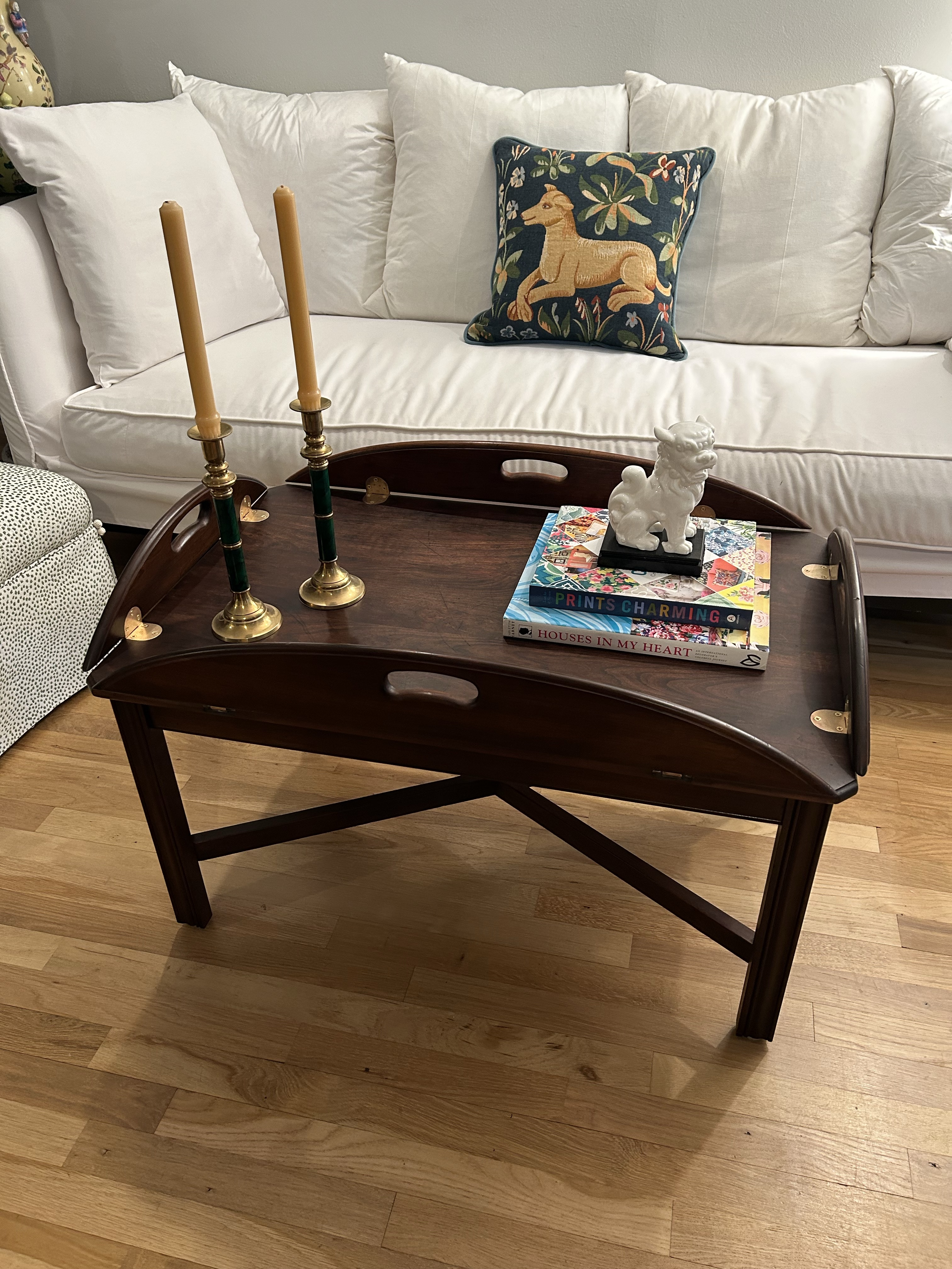 Butlers coffee table store