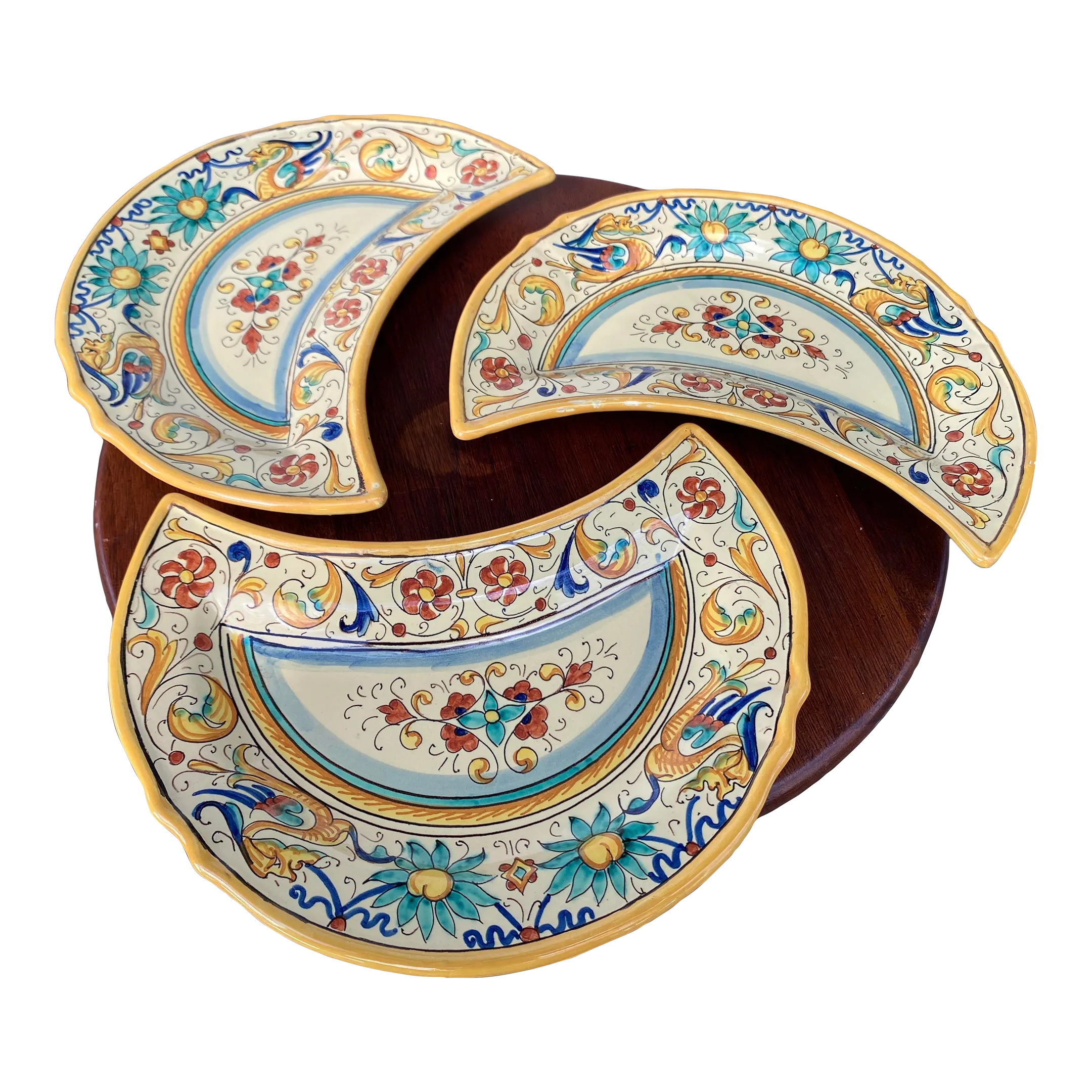 Early 20th Century Deruta Italy Ceramic Crescent Plates With ...