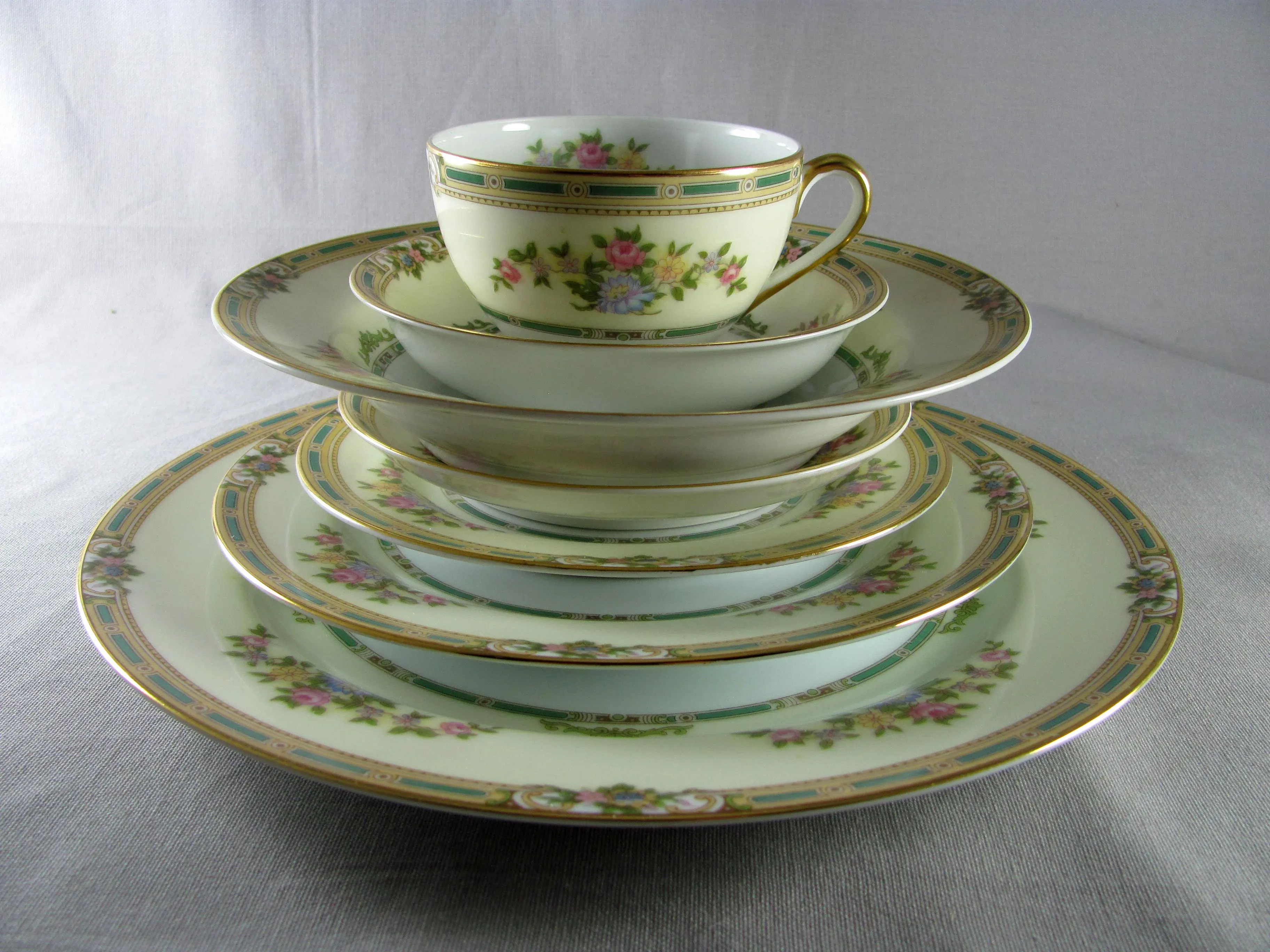 Antique Japanese China Patterns