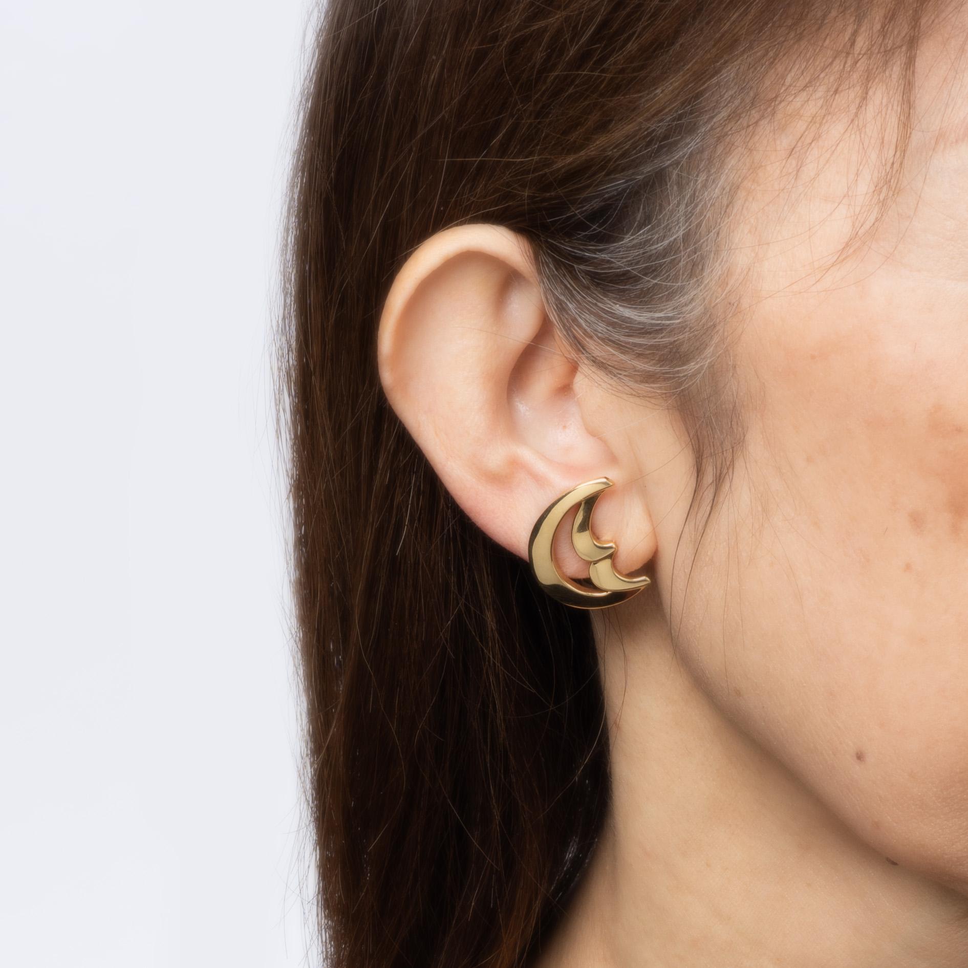 Vintage Tiffany Co Crescent Moon Earrings Paloma Picasso 18k Gold Clip On 2 Pieces