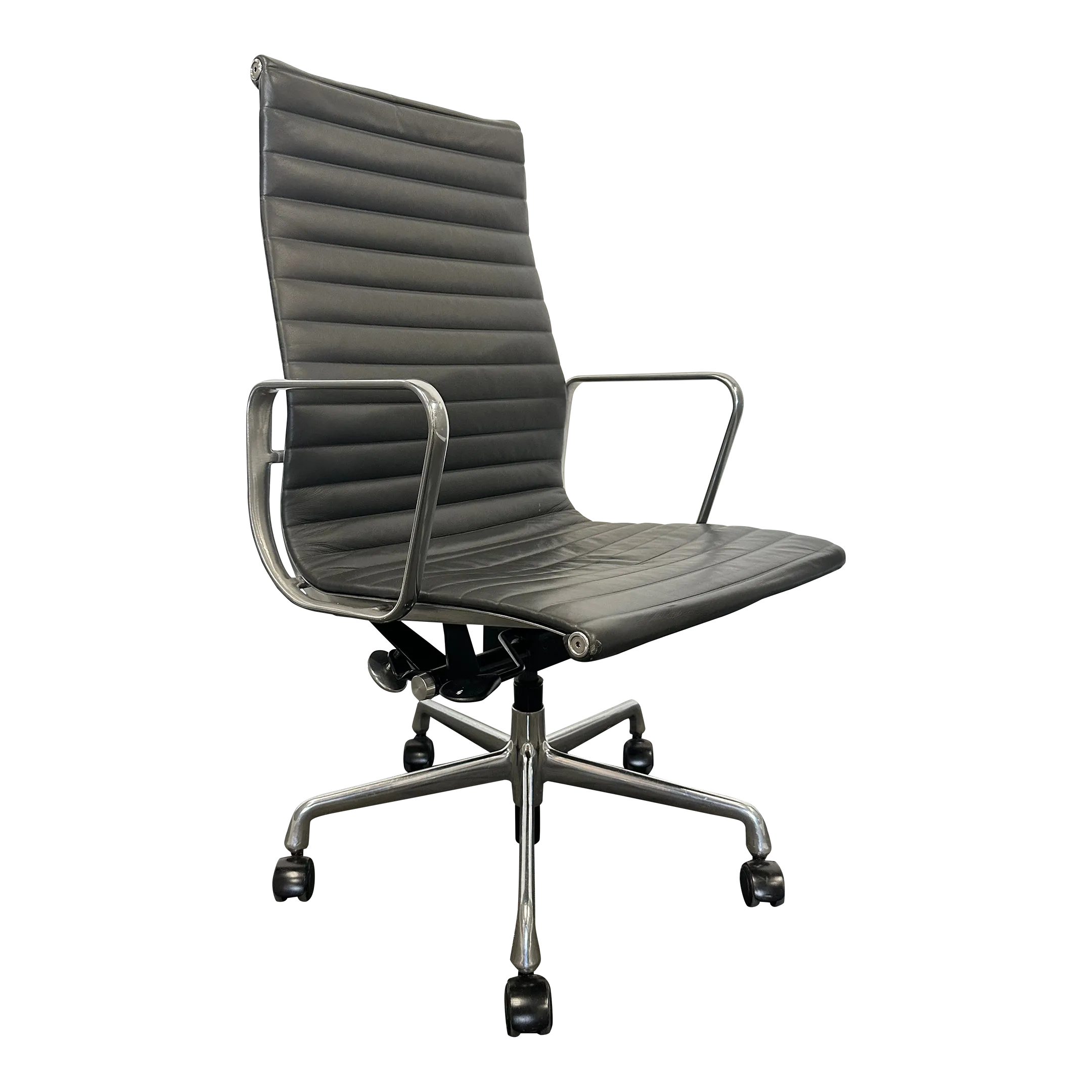 Herman Miller Eames Executive Aluminum Group Chair | Chairish