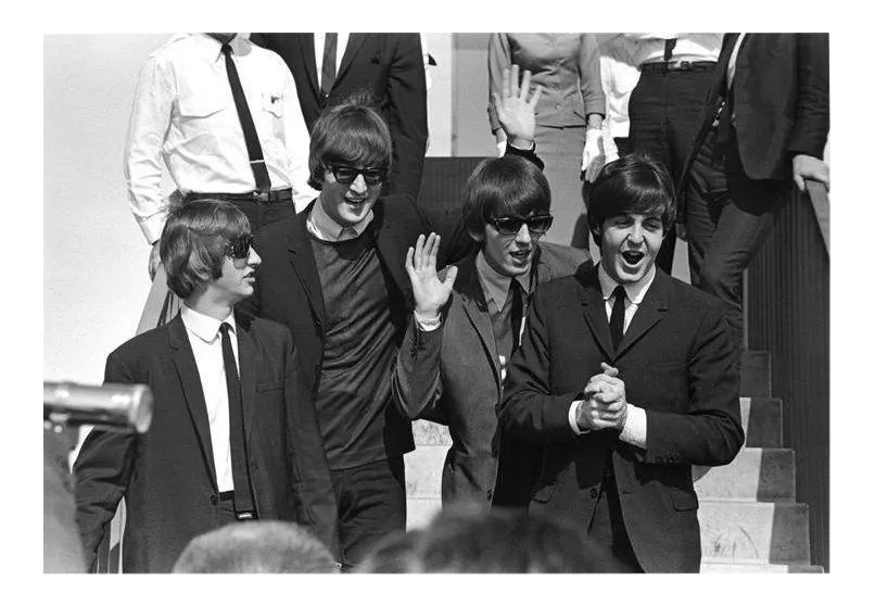 The Beatles (Ringo Starr, John Lennon, George Harrison, Paul McCartney ...