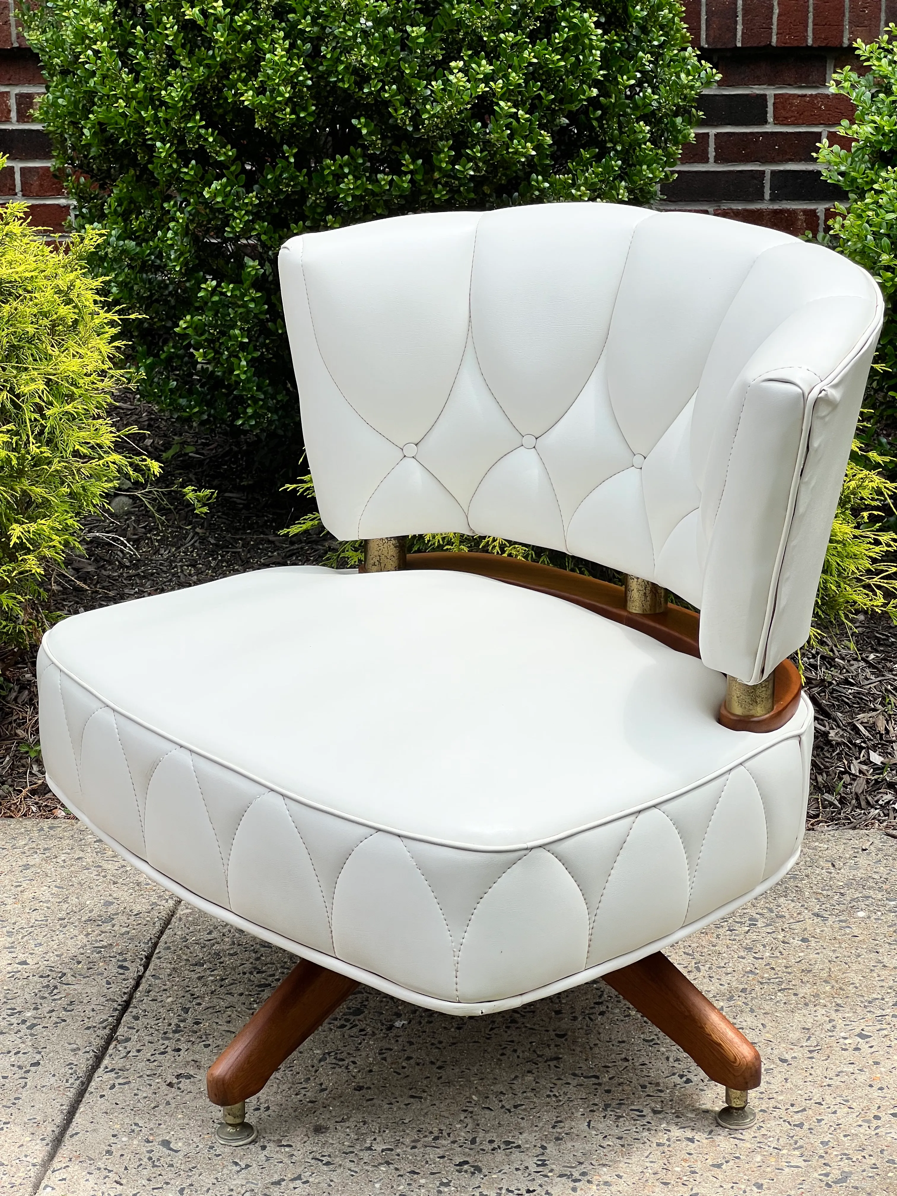 Kroehler chair vintage store