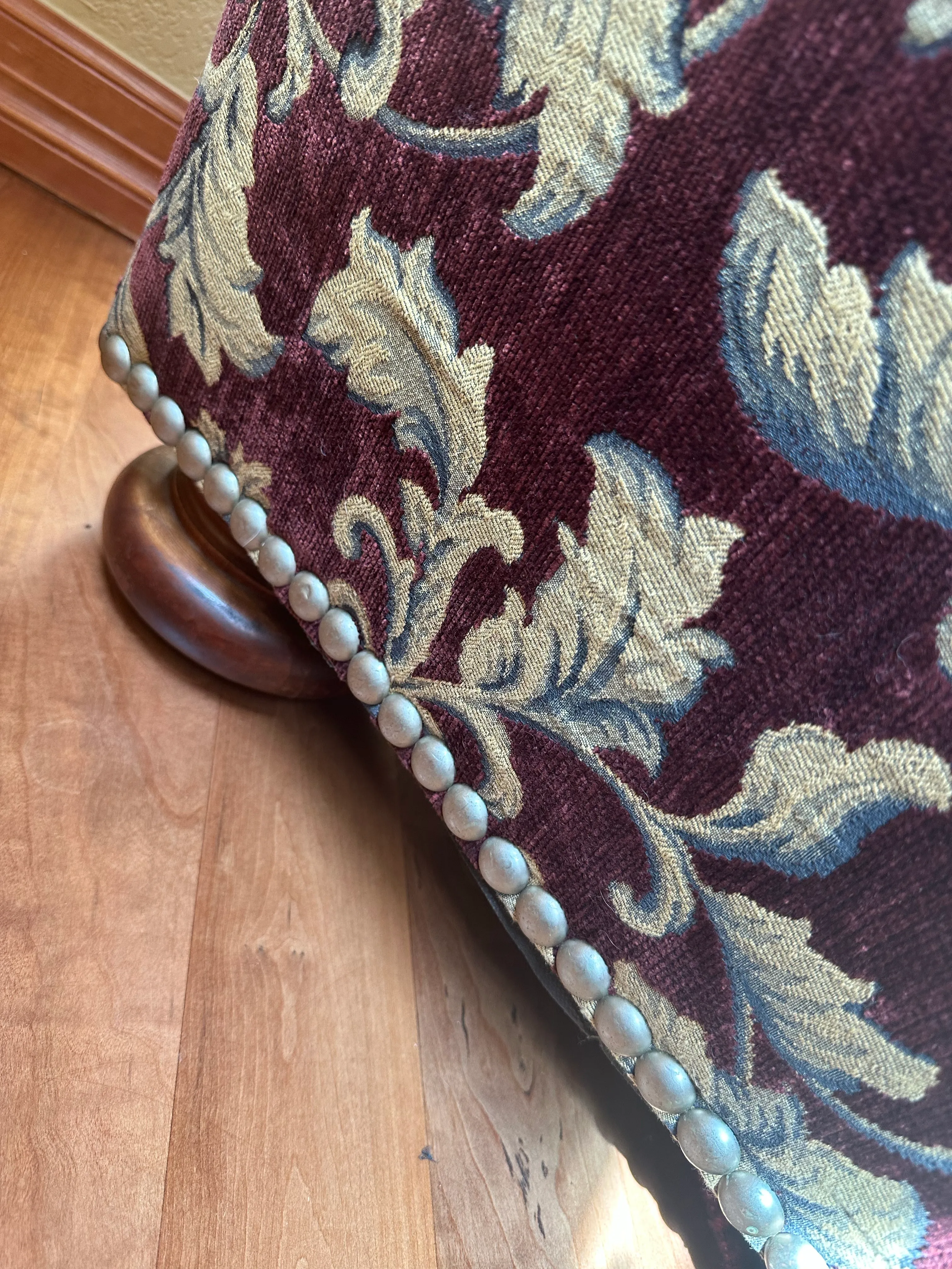 Henredon Upholstery Collection Oversized Chair | Chairish Henredon Upholstery Collection Oversized Chair | Chairish
