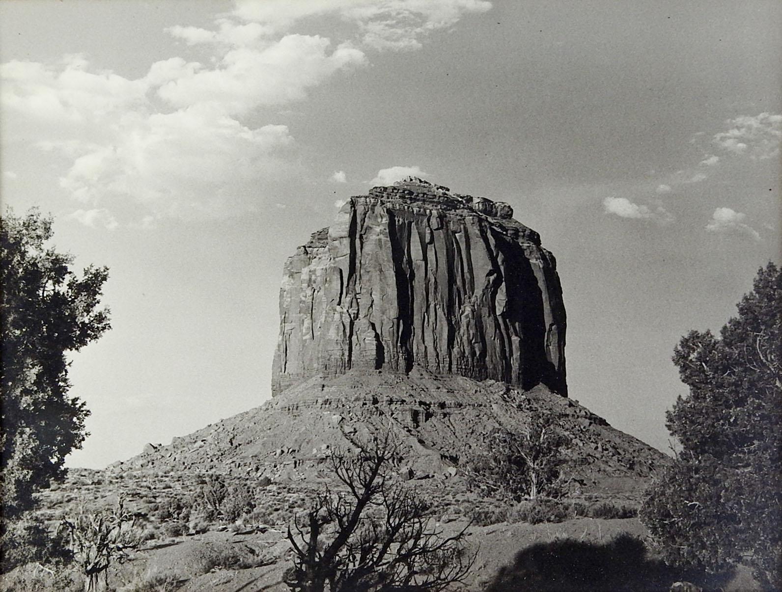 Lloyd M. Pyeatt Desert Sentinel Monument Valley Photo | Chairish