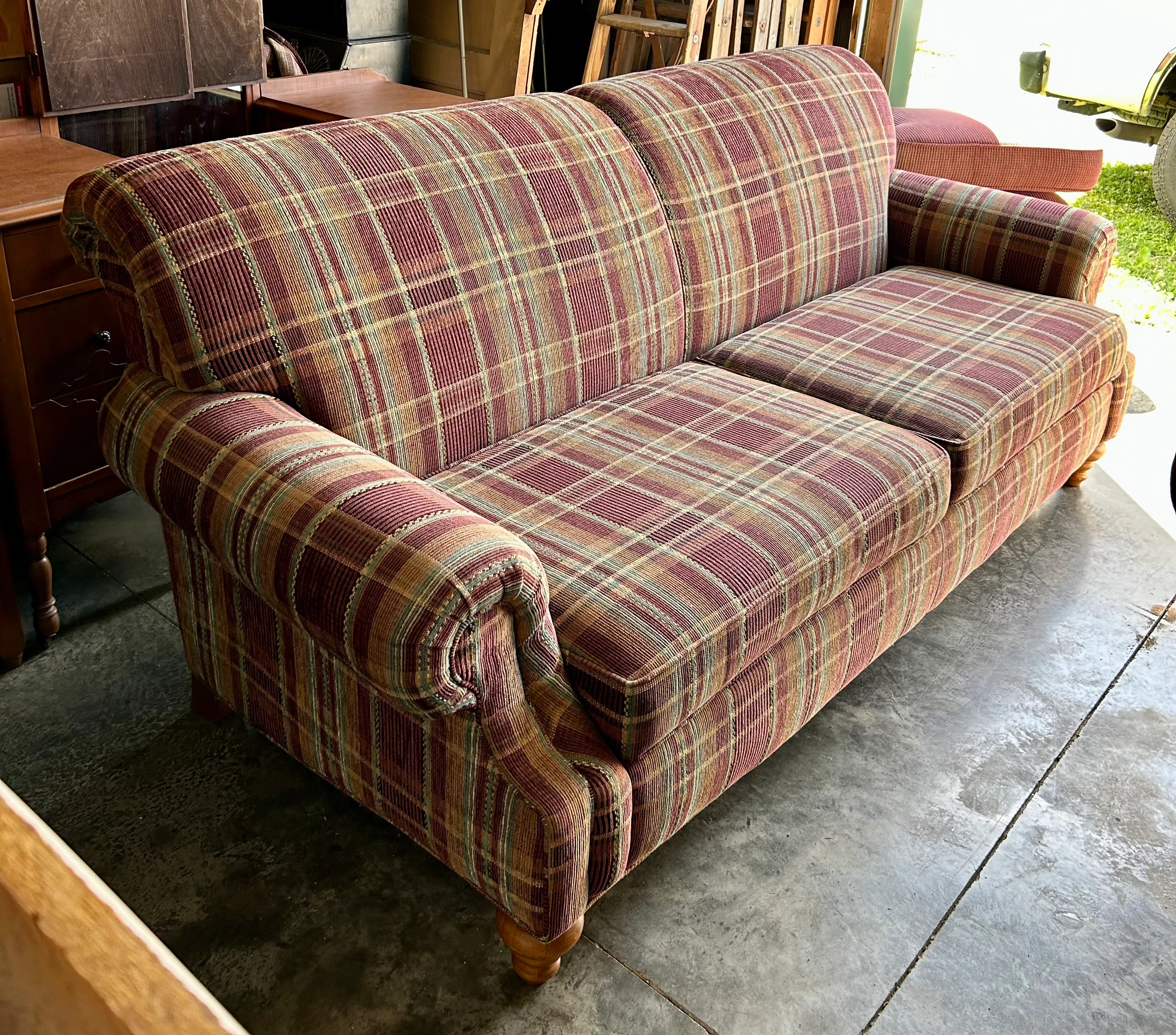 Broyhill plaid couch store