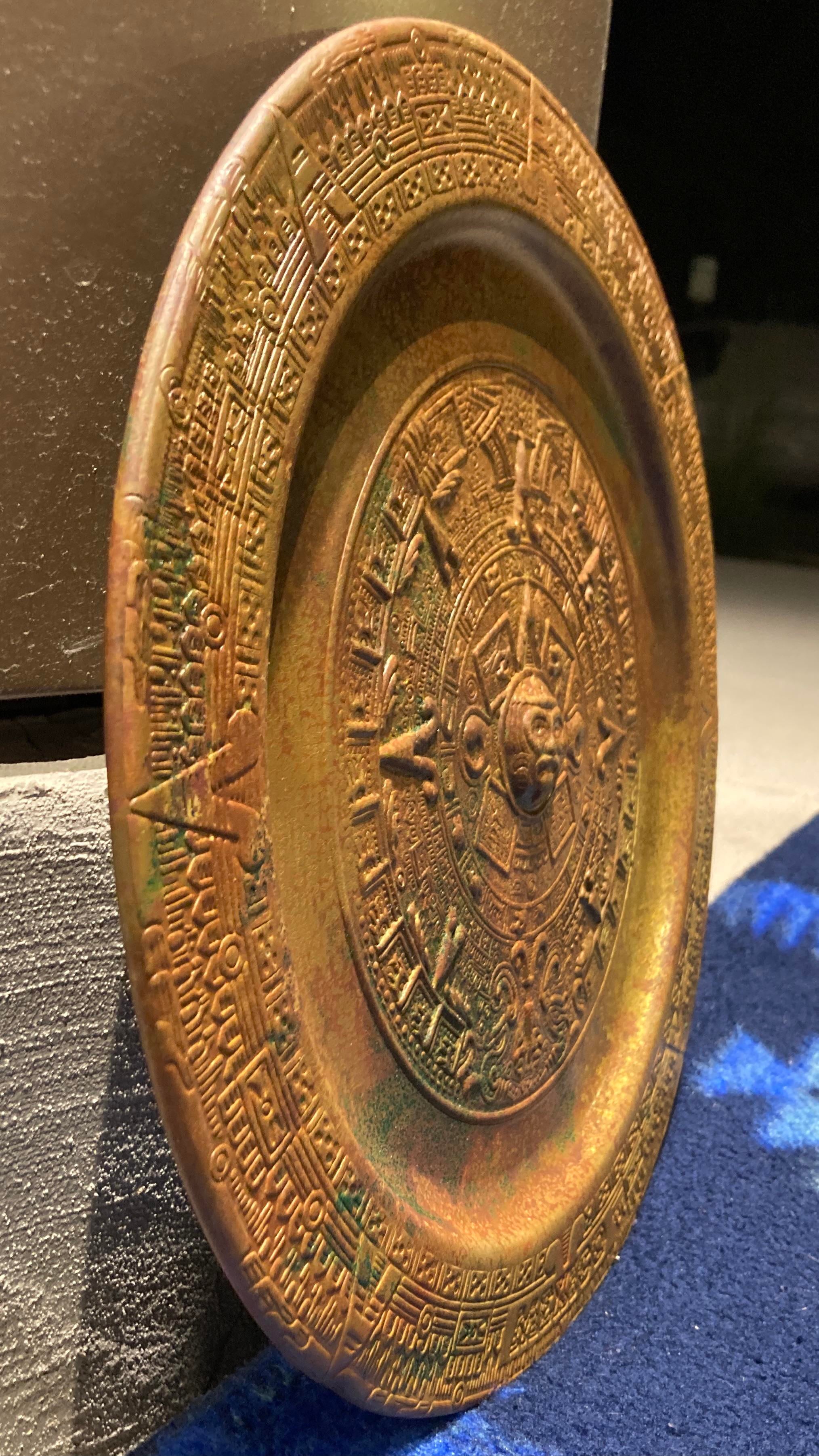 Abstract Aztec umlimitness Brass