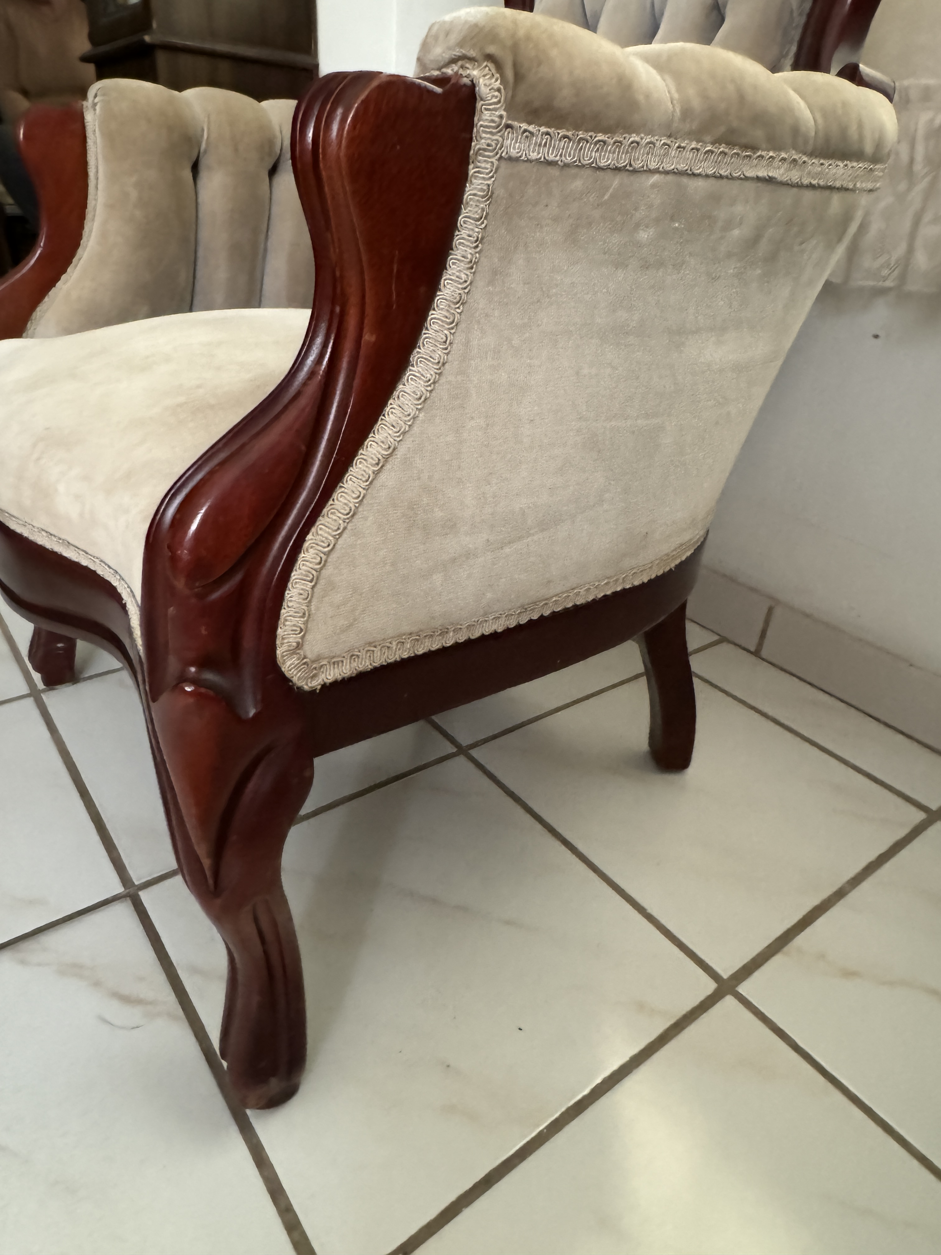 1960s Kimball Victorian Mahogany Gentleman s Parlor Chair