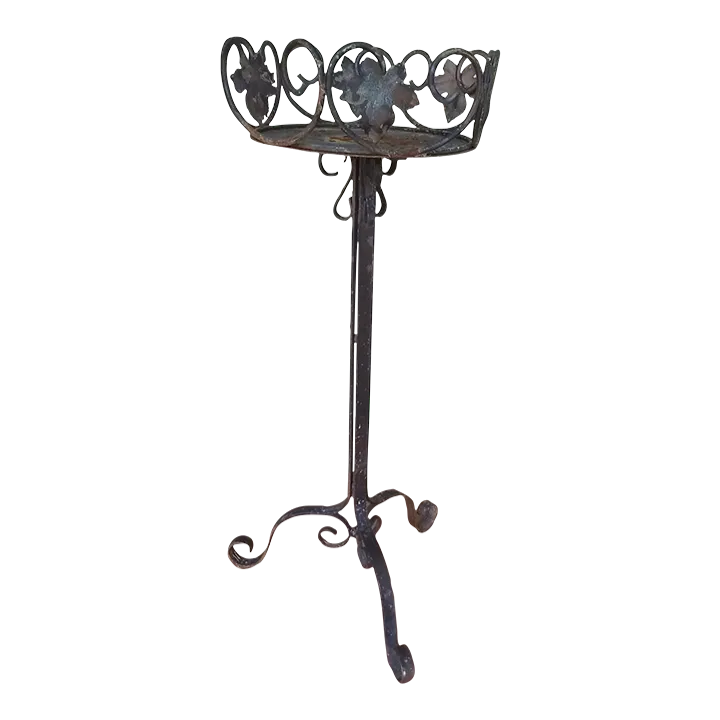 Vintage Dark Wrought Iron Maple Leaf Design Stand | Chairish