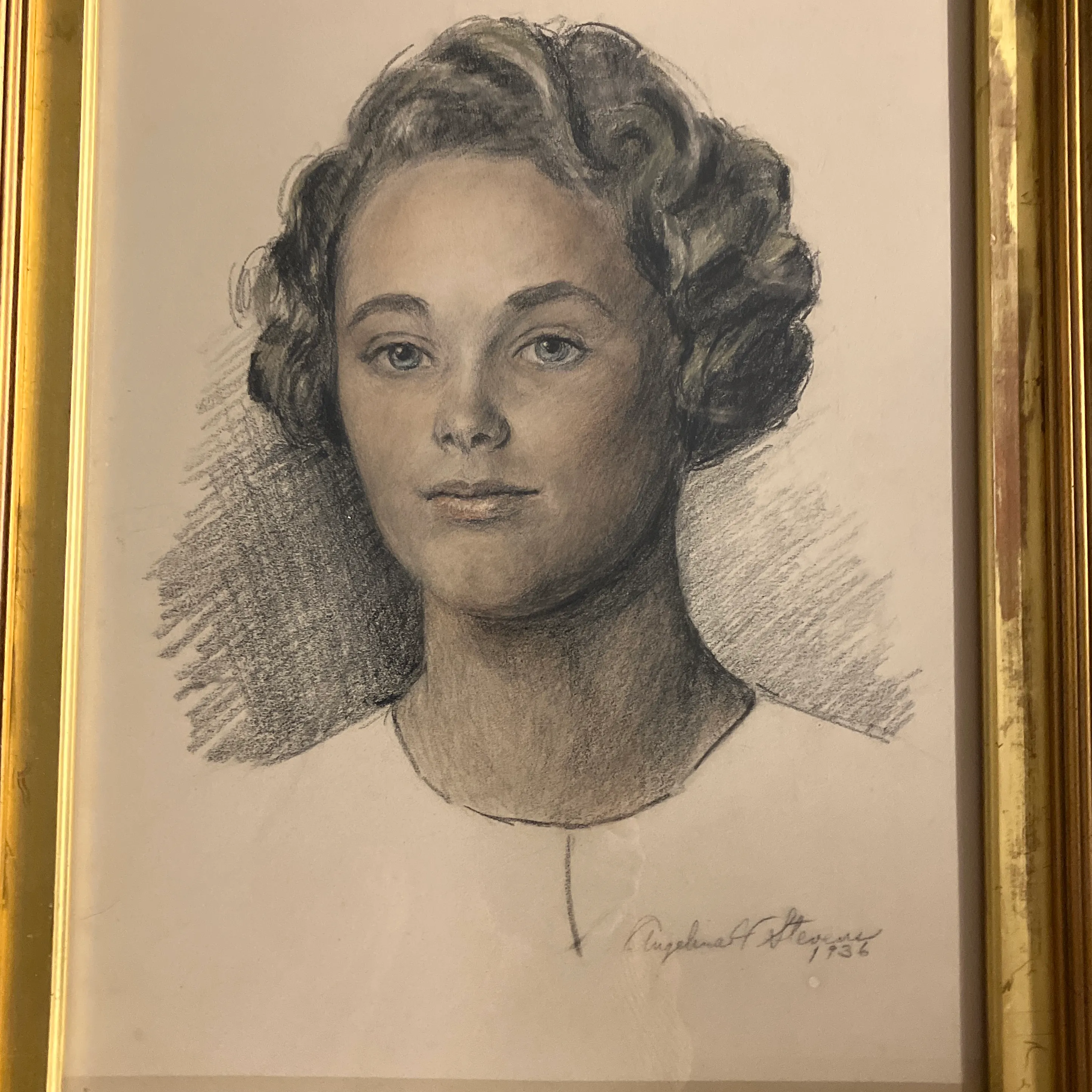 how to draw vintage portrait