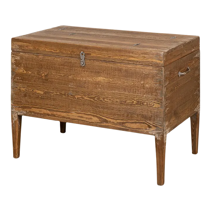 Rustic Style Trunk Table | Chairish