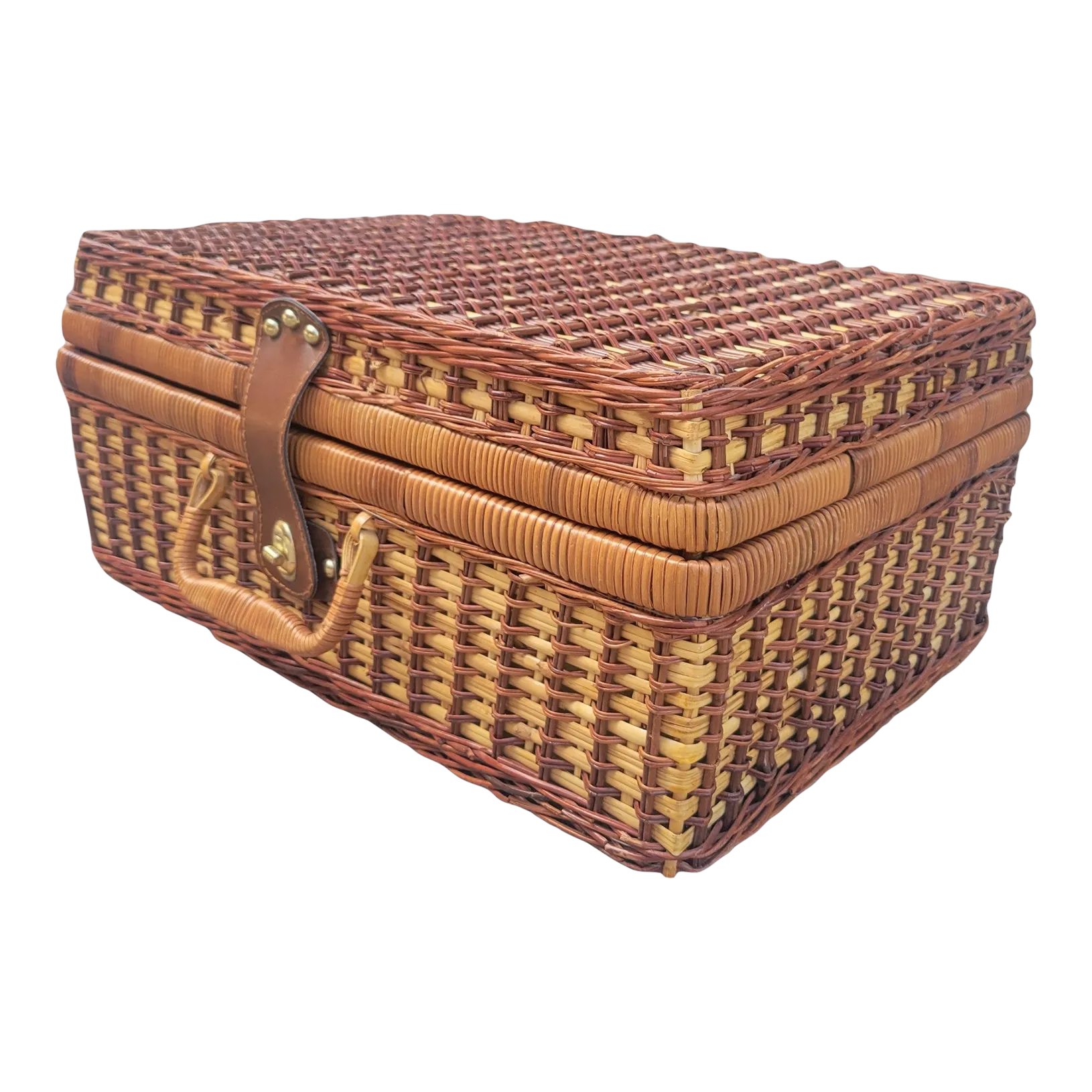 1970s Vintage Wicker Picnic Basket | Chairish