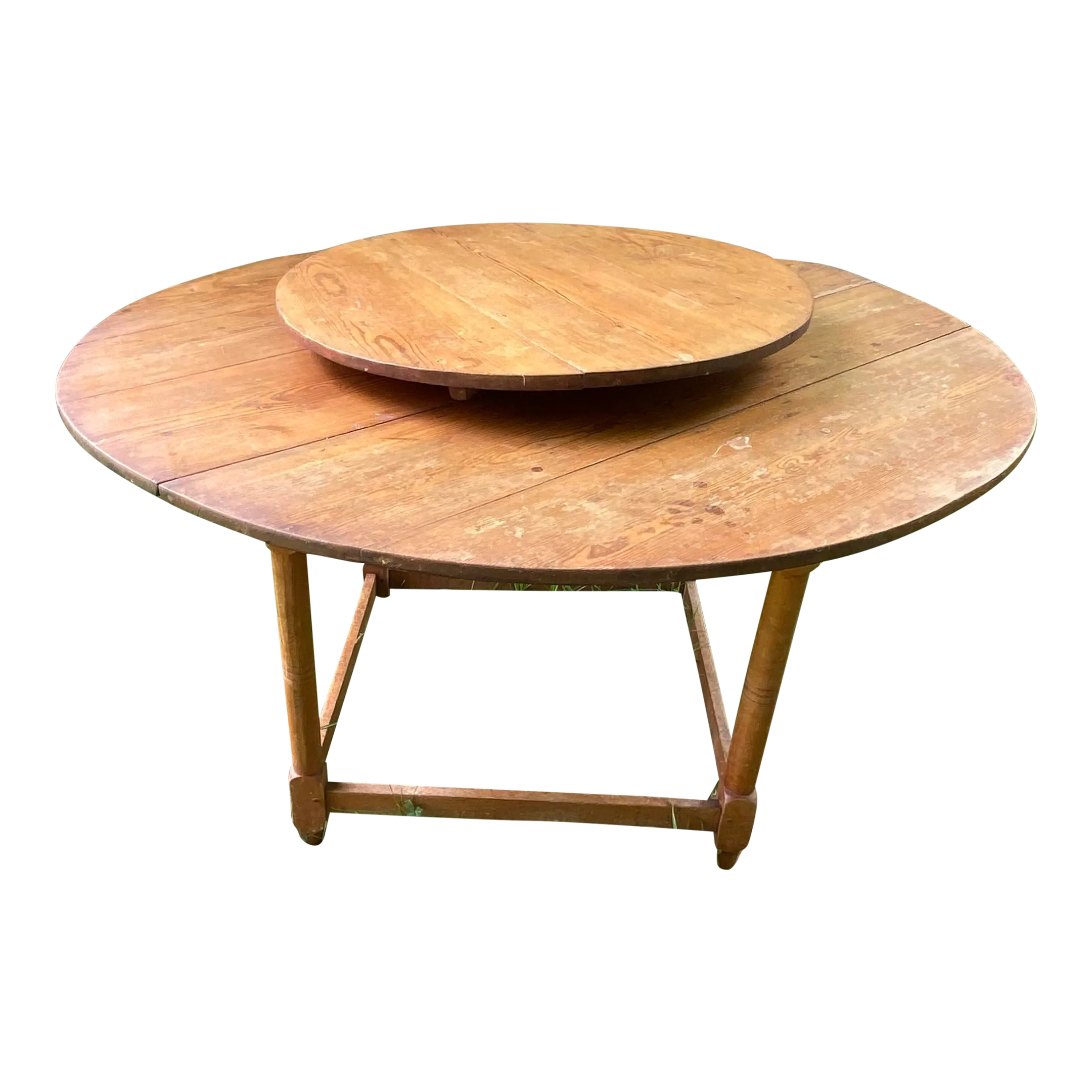 Round Ca 1840 American Farmhouse Dining Table | Chairish