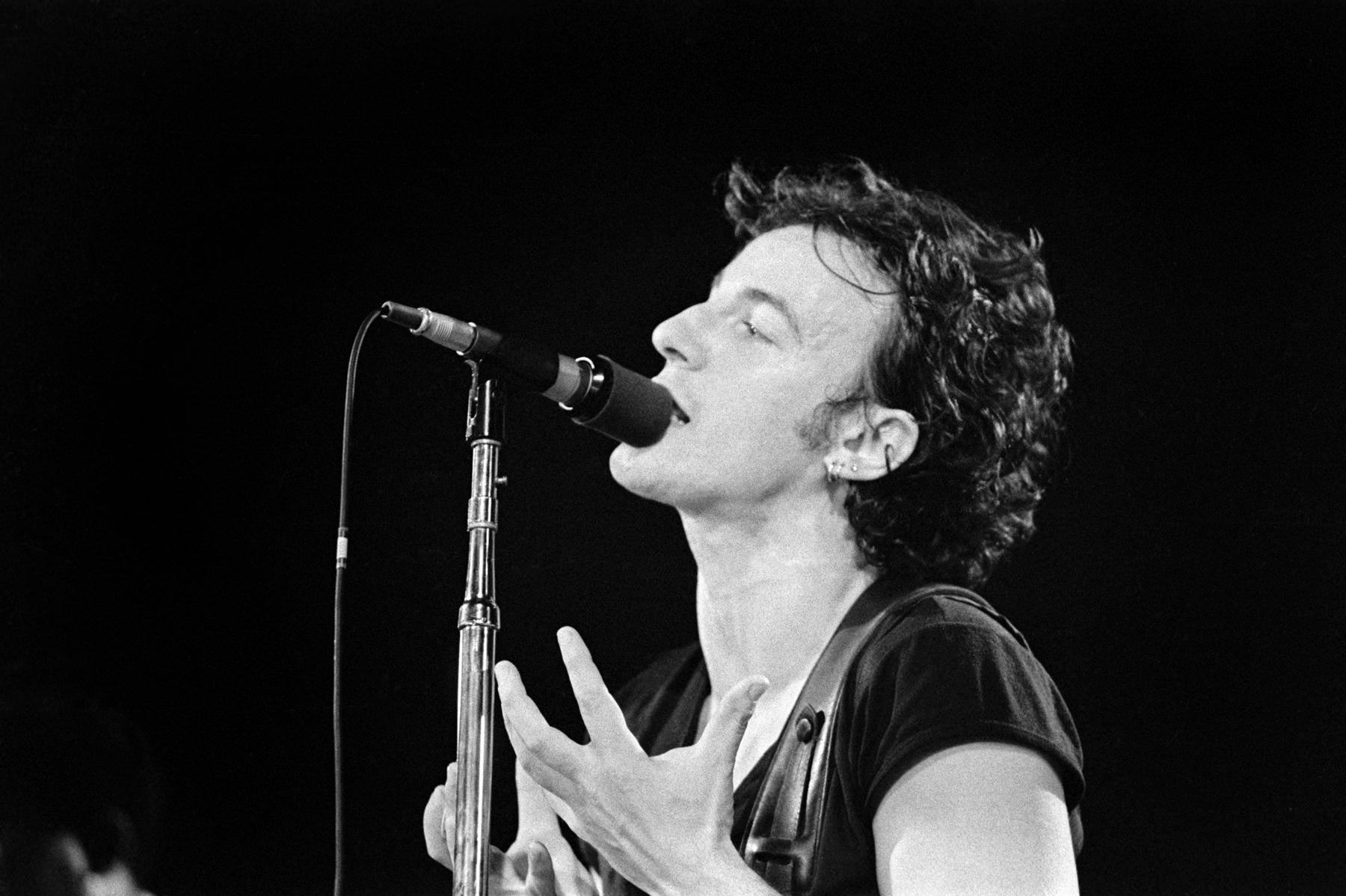 1976 Original Giclee Photograph of Bruce Springsteen | Chairish
