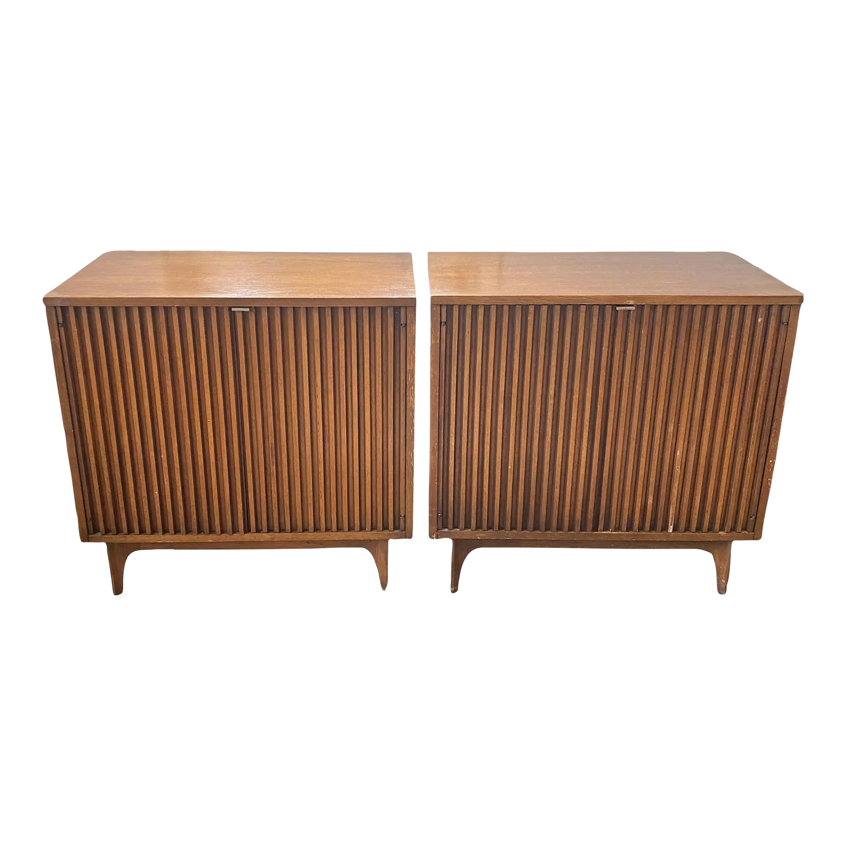 Broyhill brasilia cabinet store