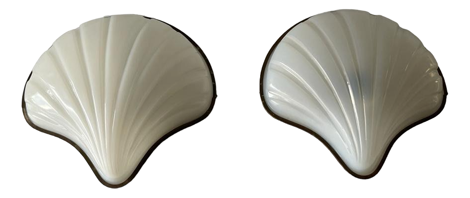 Large Italian Shell Shaped Sconces in White Acrylic Glass, 1950s, Set ...