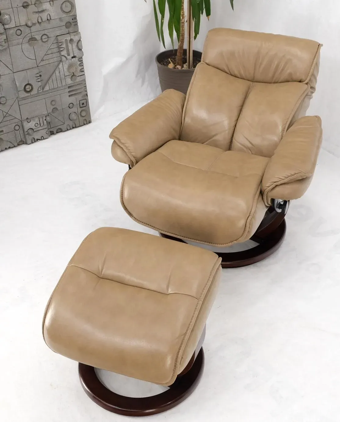 Leather Reclining Chair Ottoman by Thomasville Set of 2