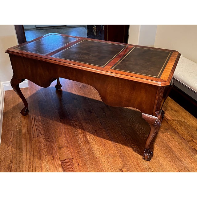 1990 Henredon Georgian Design Vintage Leather Top Writing Desk | Chairish