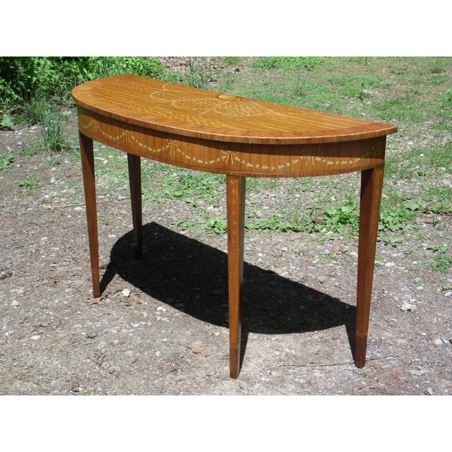 Vintage Mahogany Heritage Heirloom Half Round Demilune Hall Table ...