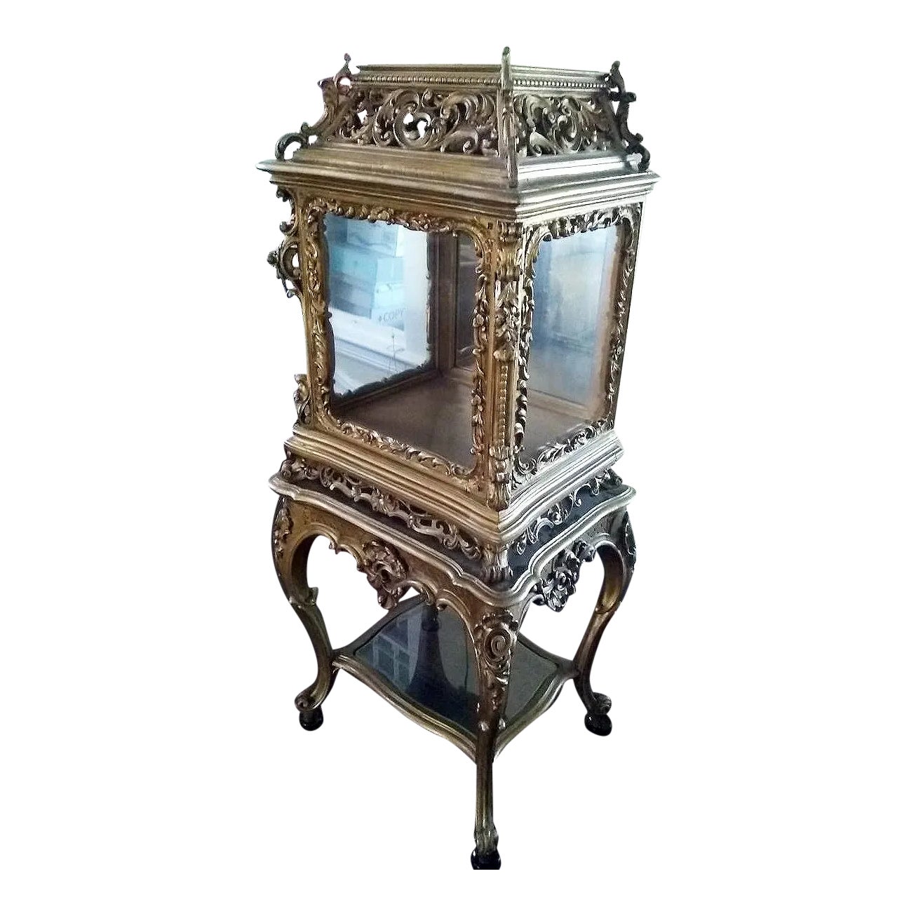 Antique French Neo-Rococo Carved Giltwood Filigree Display Cabinet ...