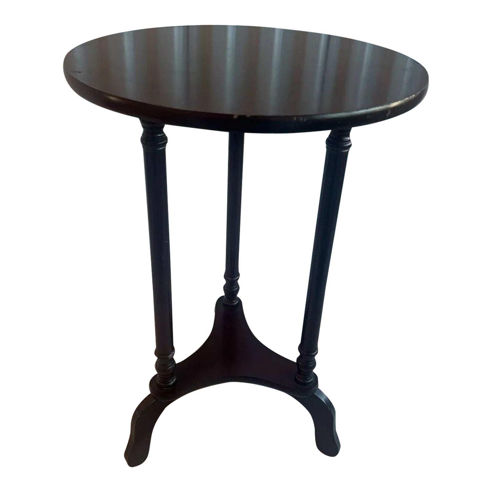 1990s Mahogany Side Table | Chairish