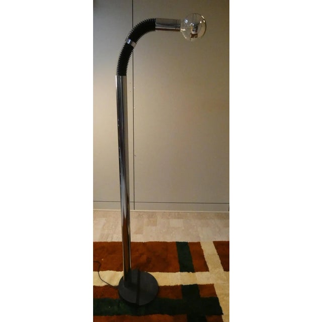 Periscope Floor Lamp in Chromed Steel and Rubber by Martini Luce, 1970s ...
