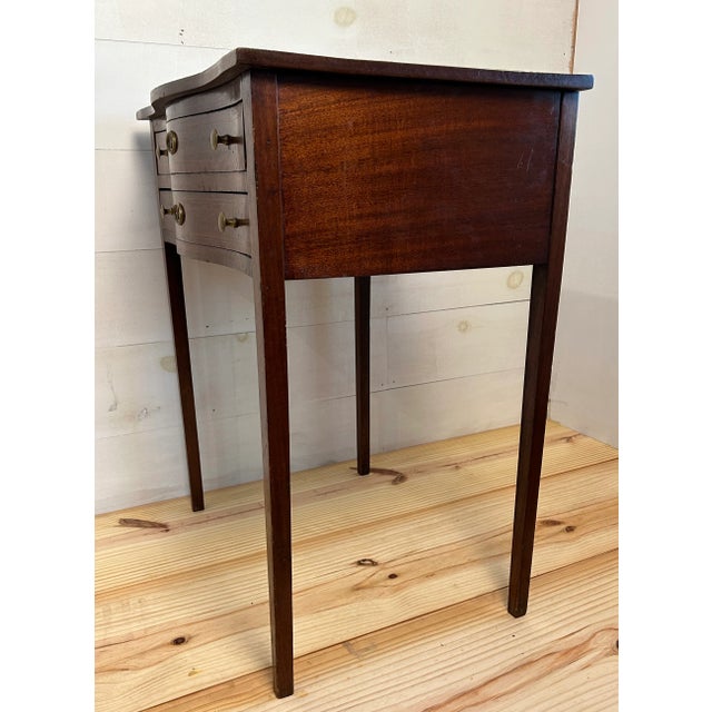 Early 1900s Antique Edwardian Side Table | Chairish