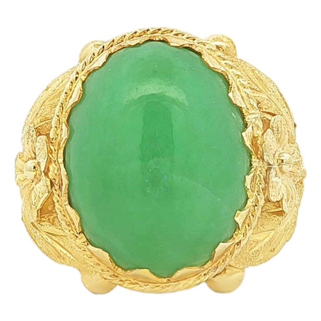 1960's Jadeite 14k Yellow Gold Floral Design Ring, Size 7 | Chairish