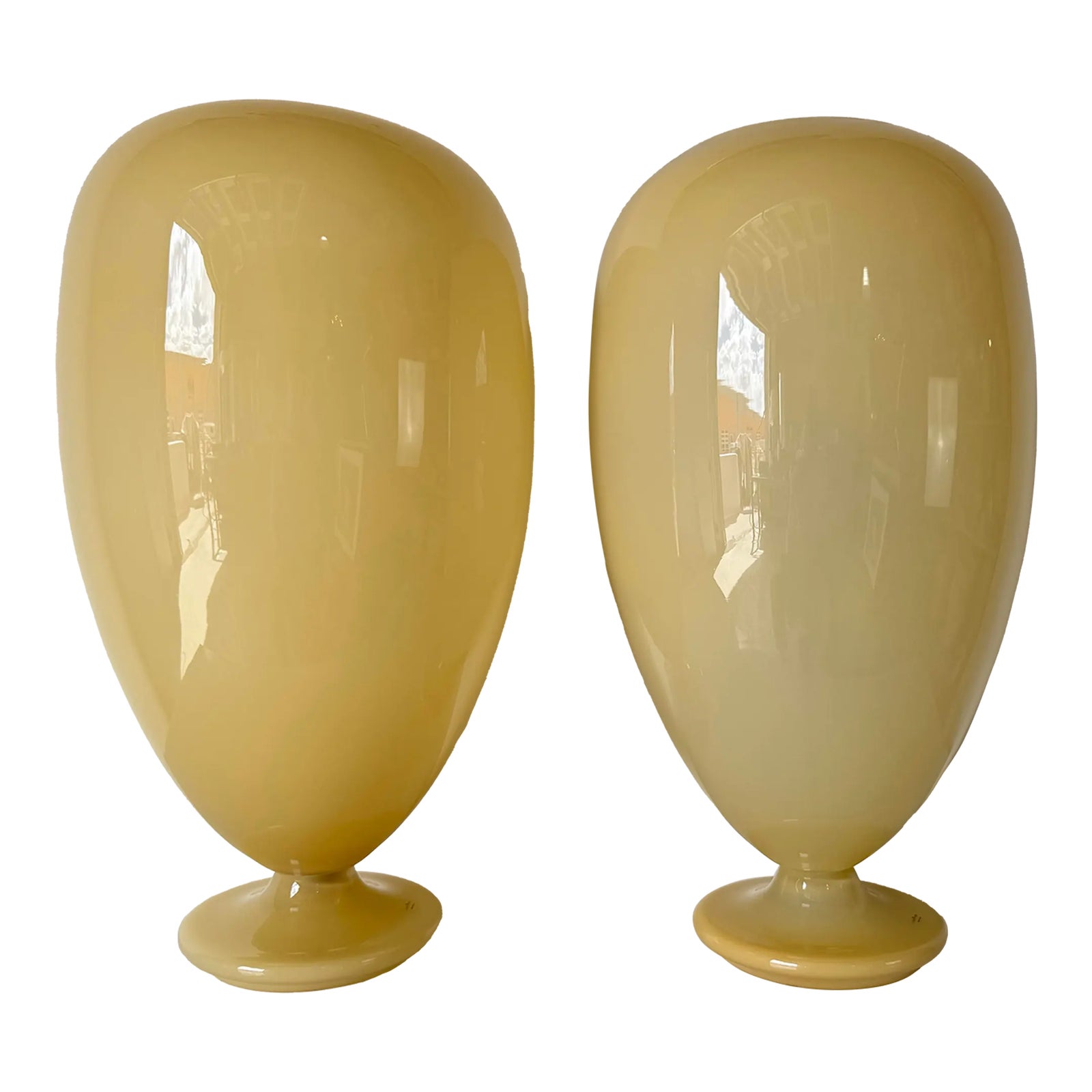 Pair of Vintage Modern Biomorphic Balloon Glass Monumental Table Lamps ...
