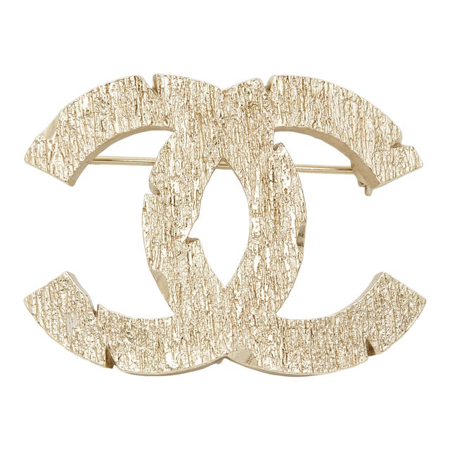 Chanel Cc Gold Tone Brooch | Chairish