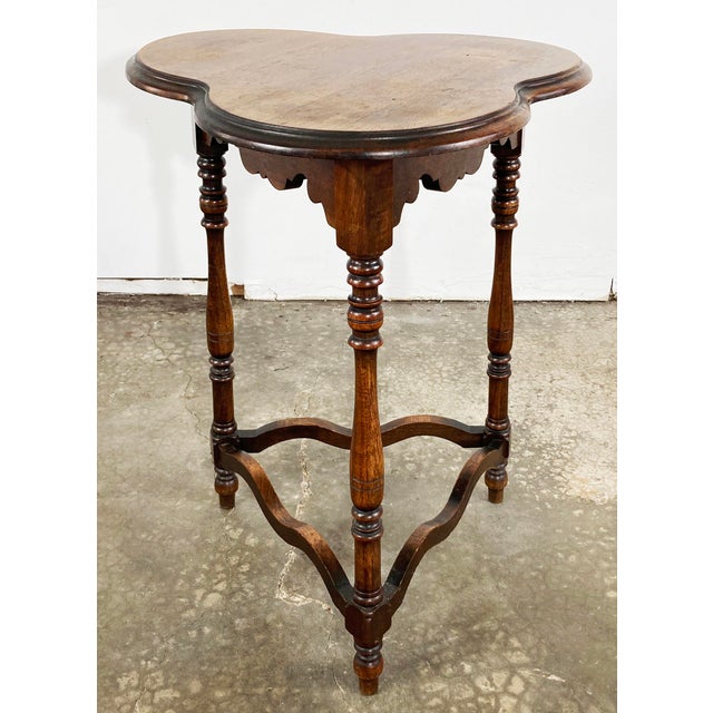 Antique Walnut Cloverleaf Turned Leg Side Table | Chairish