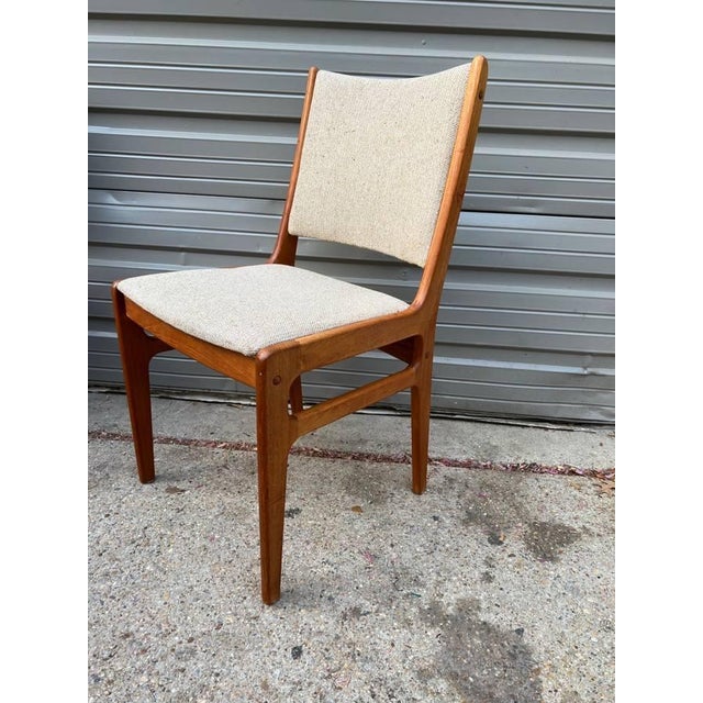 Late 20th Century Set of 8 Mid Century Modern Danish Teak Dining Chairs ...