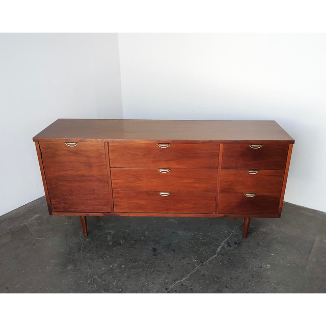 1960s Mid-Century Modern Walnut Sideboard Cabinet by Bassett | Chairish