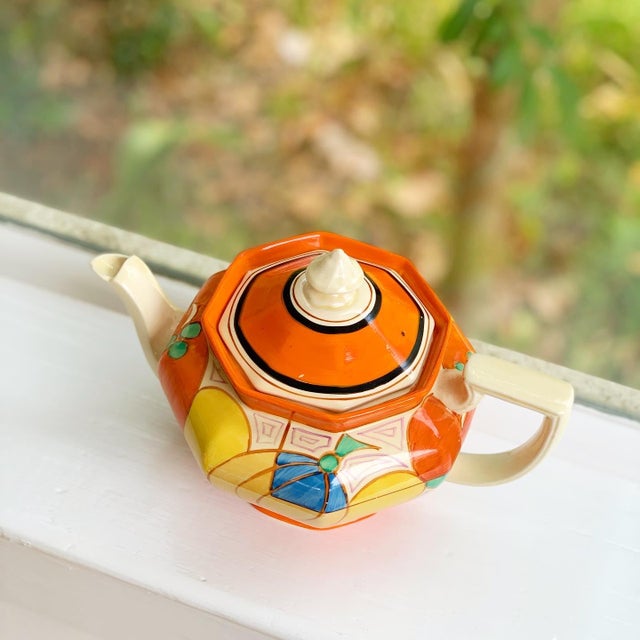 1920s Art Deco Picasso Melon Athens-Shaped Teapot by Clarice Cliff ...
