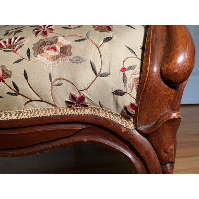 Mid 19th Century Antique American High Victorian Walnut Elbow Chair ...