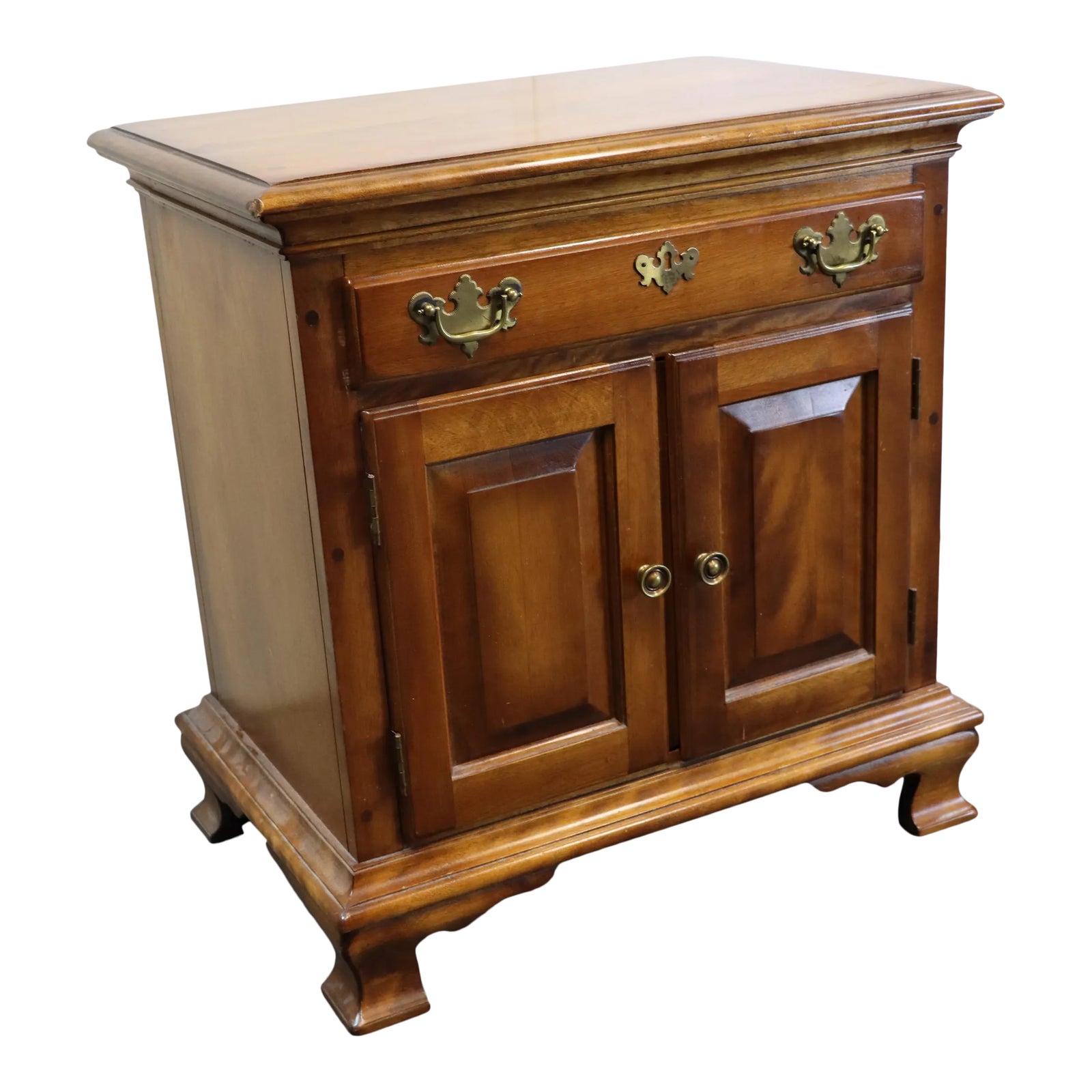 Maple Chippendale Style Nightstand | Chairish