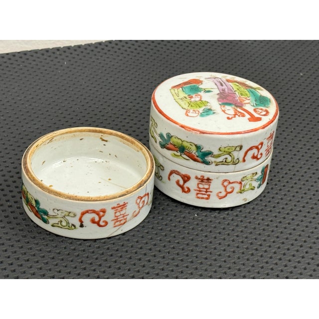 1950s Vintage 3 Tier Chinese Porcelain Box | Chairish