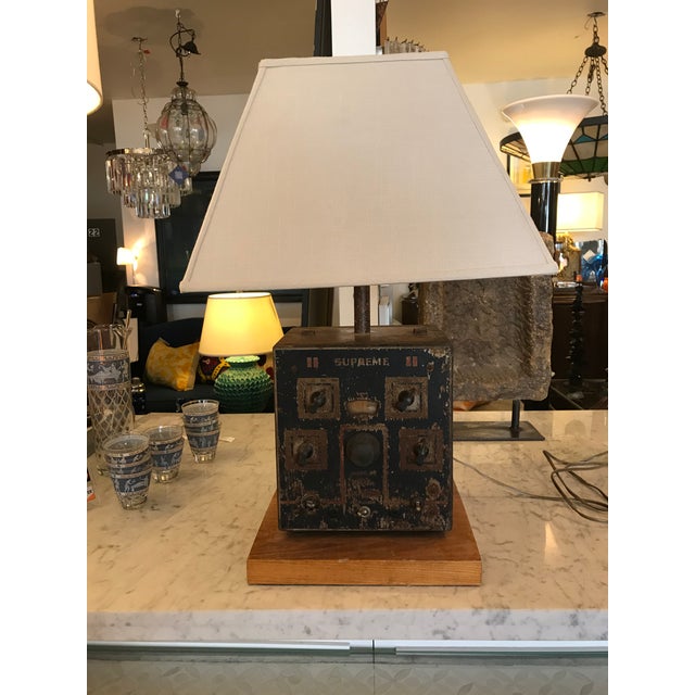 Vintage Transistor Radio Repurposed Into Tabletop/ Desktop Lamp | Chairish