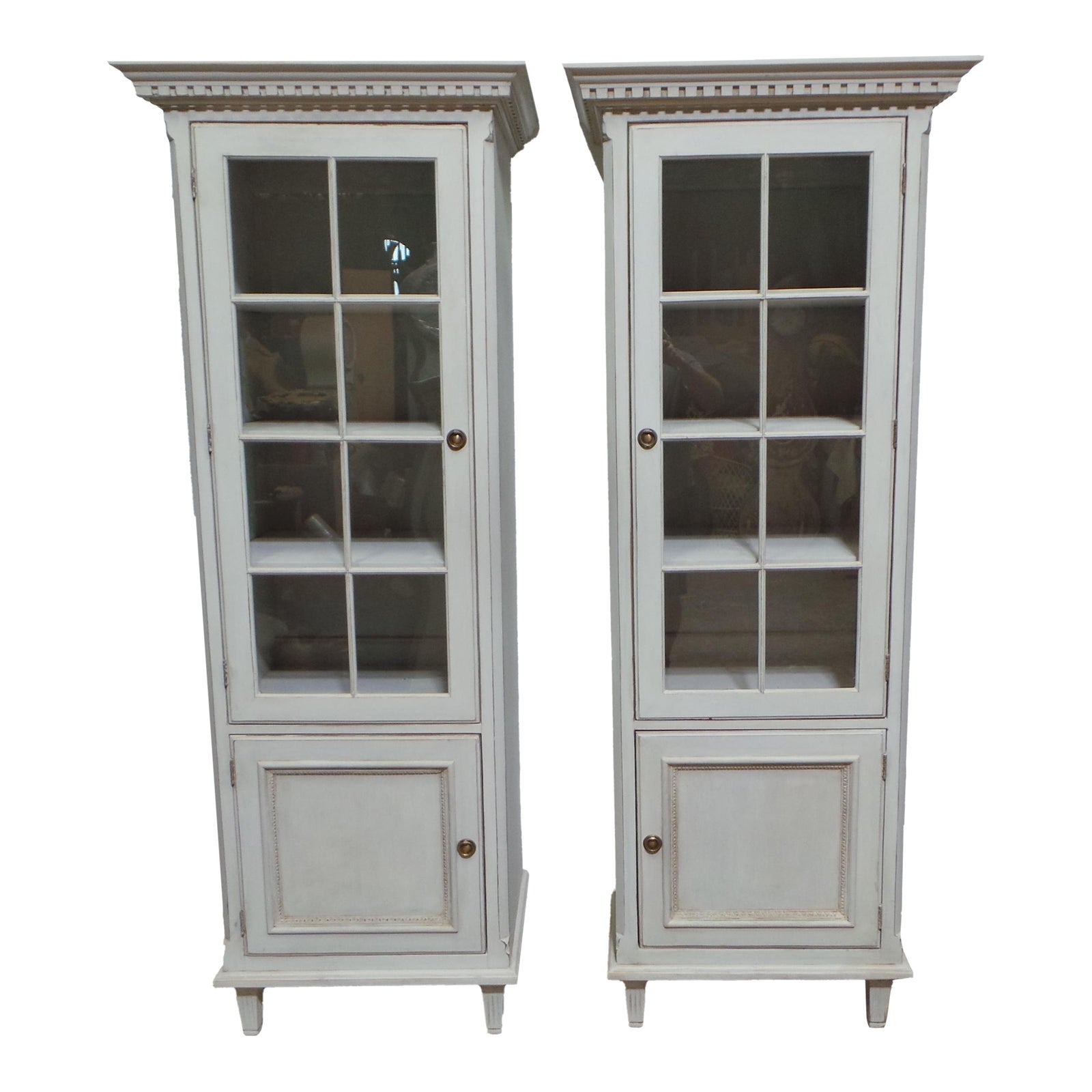 Matching Glass Top Cabinets | Chairish