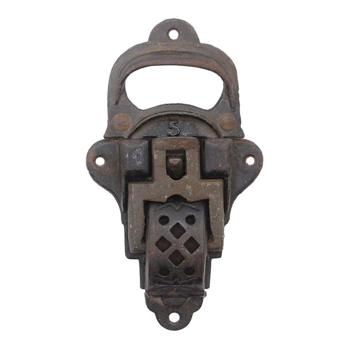 Antique 6.675 In. Black Cast Iron Trunk Latch | Chairish