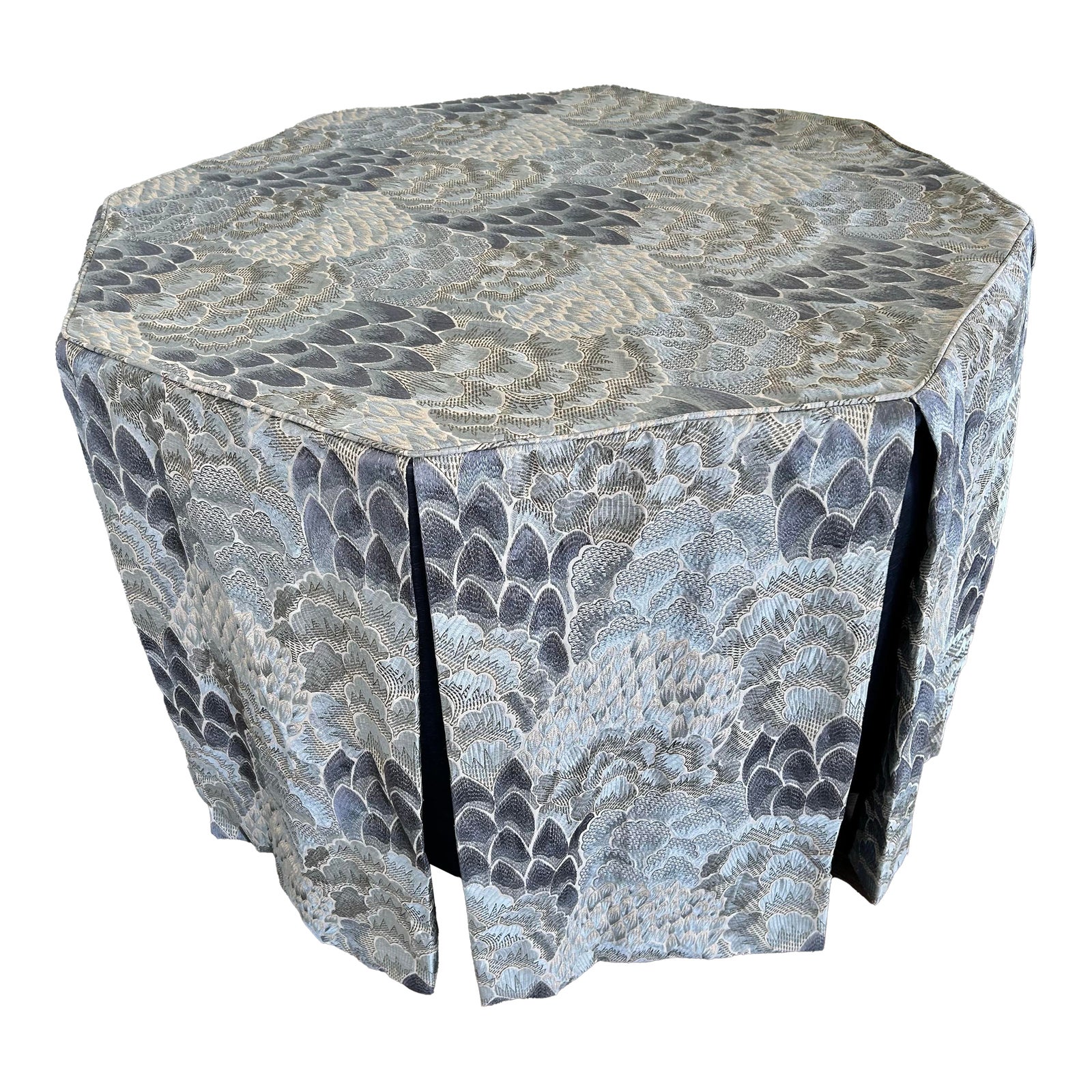 Cowtan & Tout "Coromandel" in Cloud Blue Embroidered Octagon Round ...